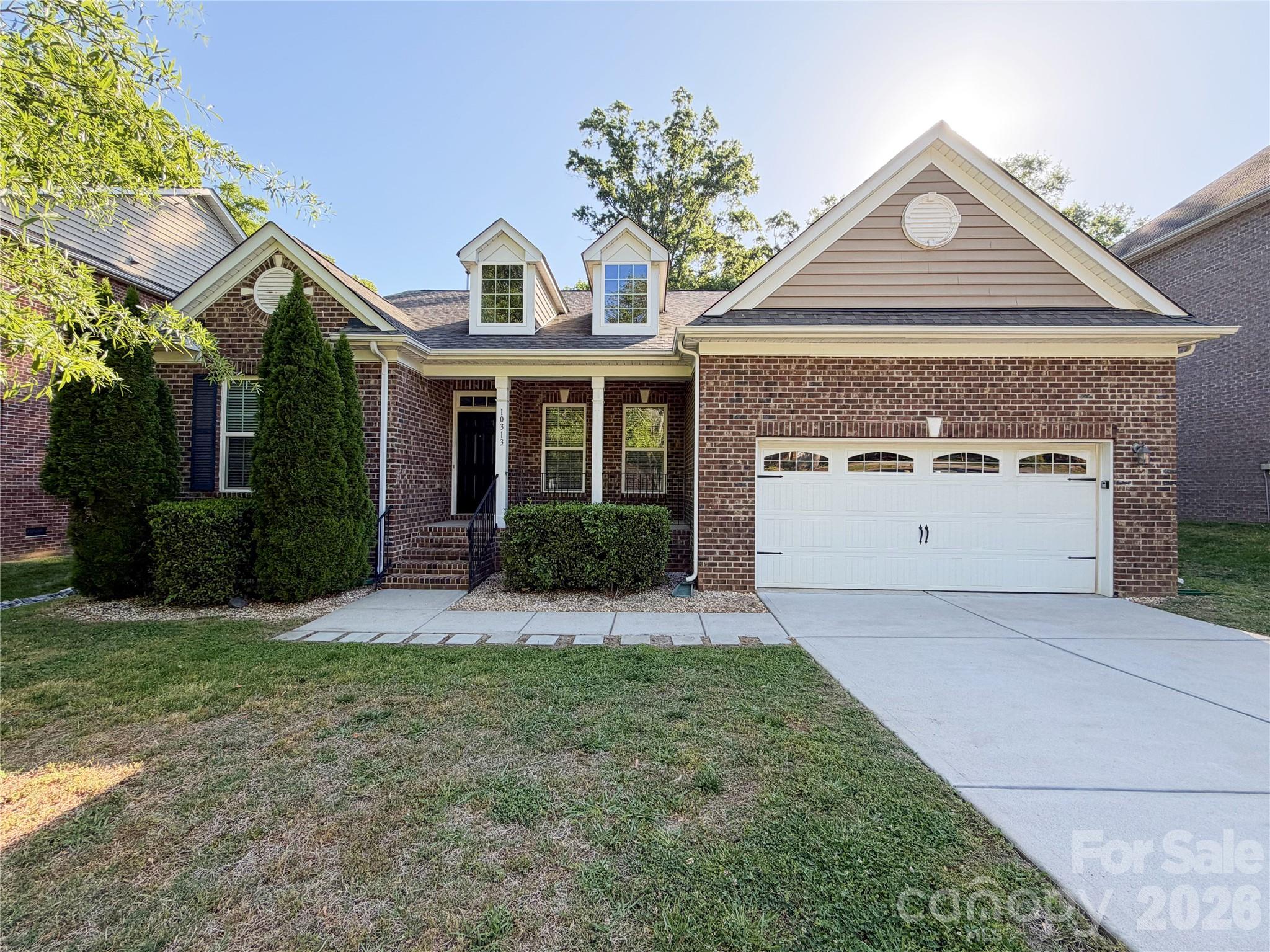 10313 Woodview Circle, Charlotte, NC