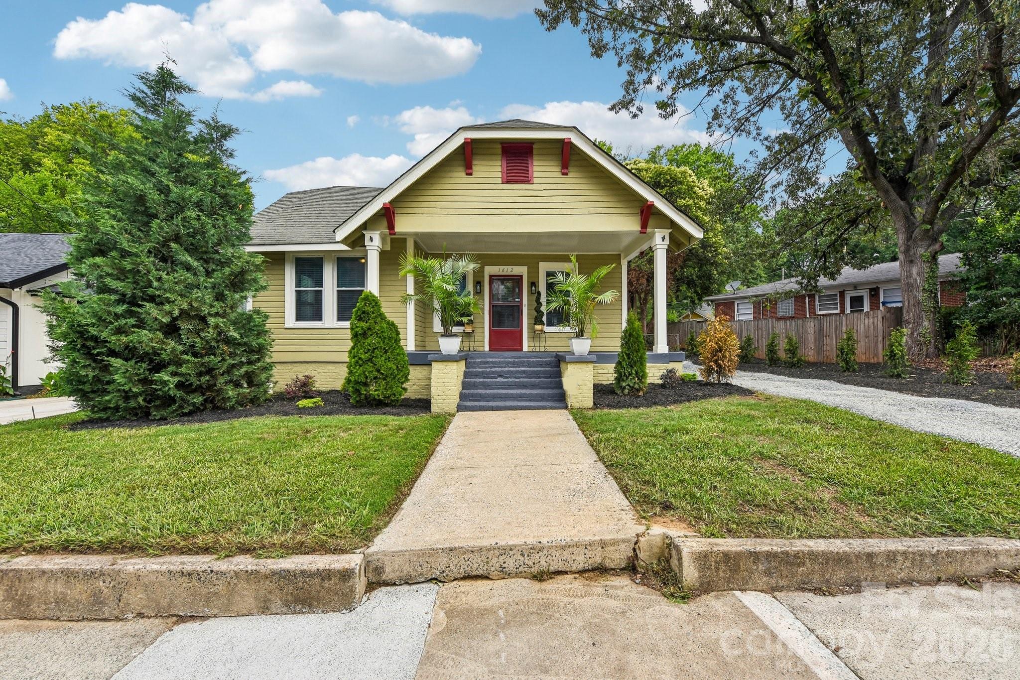 Photo 3 of 1612 S Tryon Street, Charlotte, NC