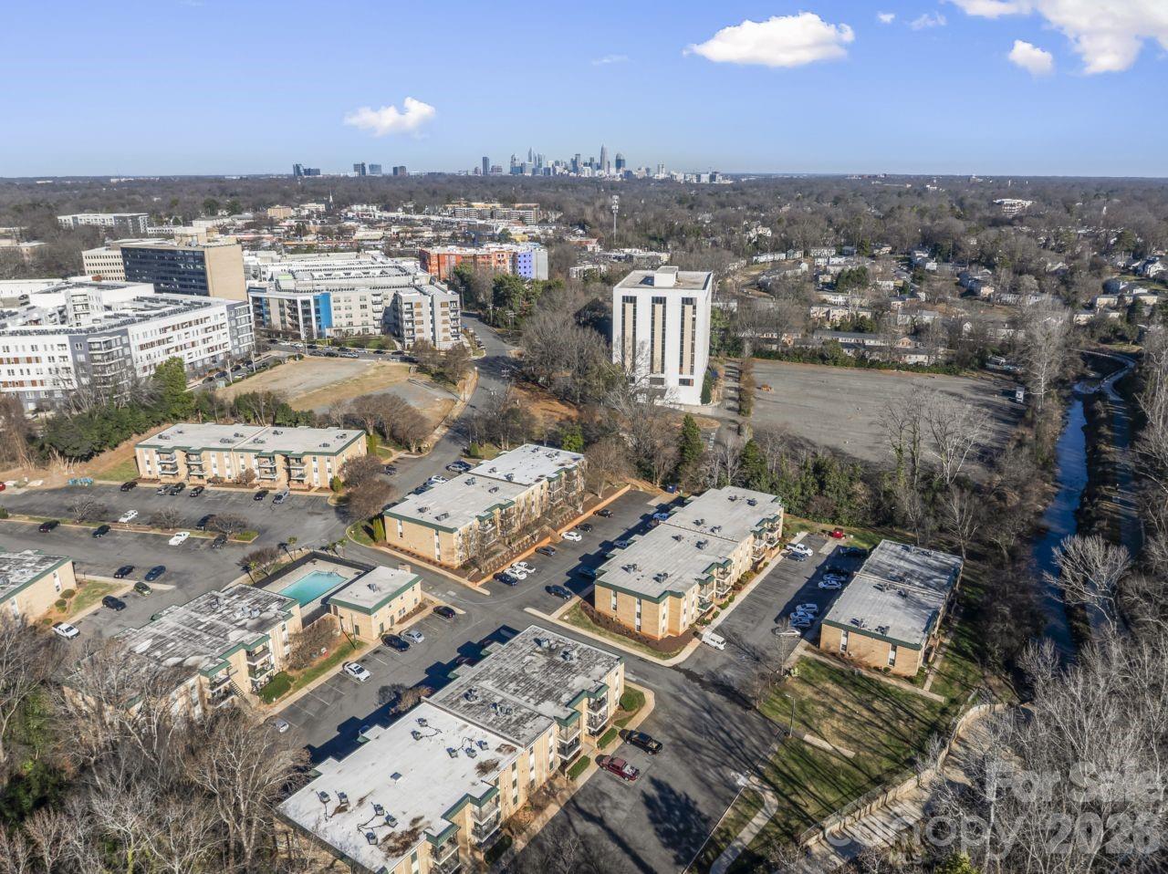 Photo 30 of 4747 Hedgemore DriveB, Charlotte, NC
