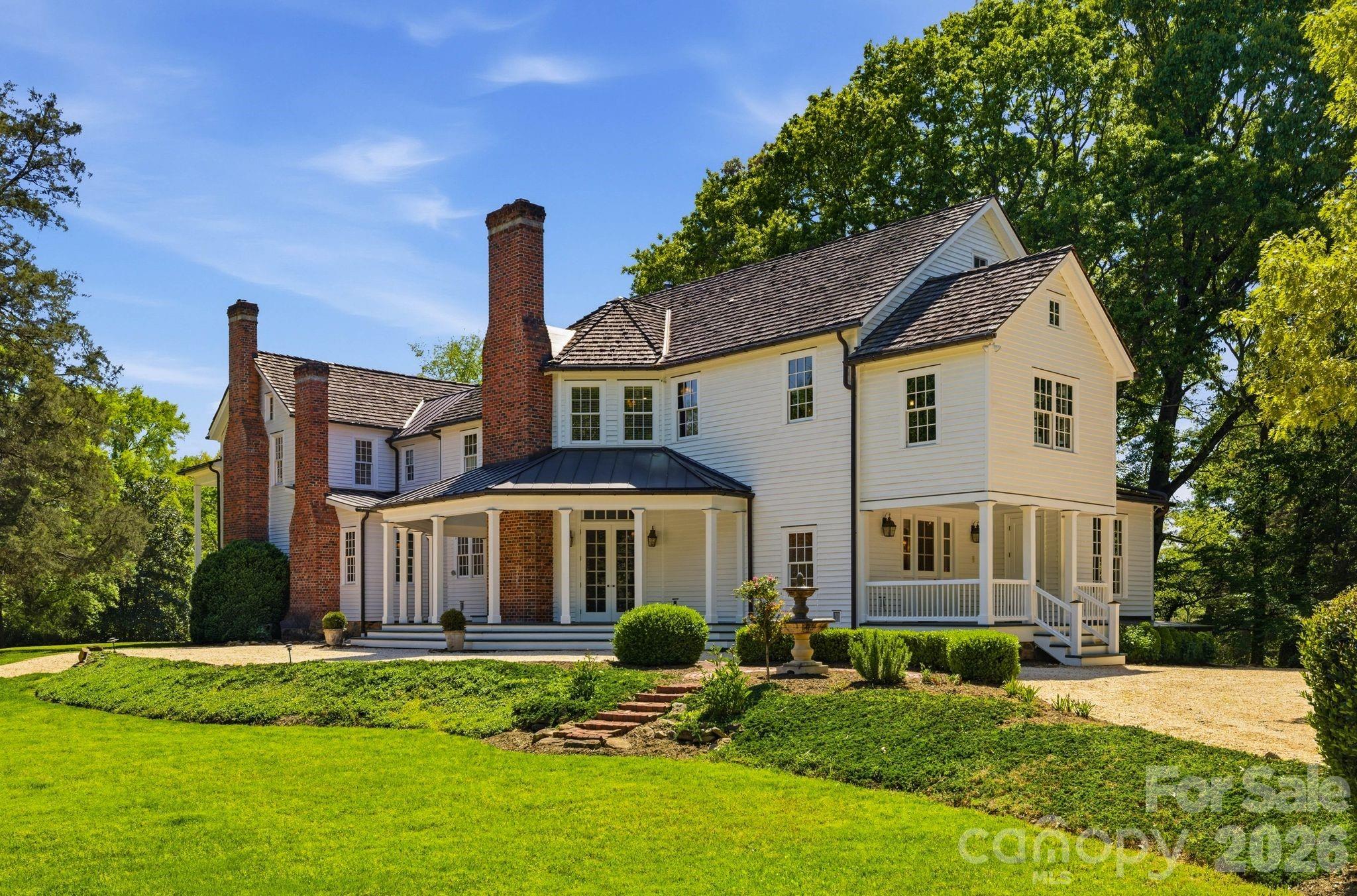 5520 Sharon View Road, Charlotte, NC