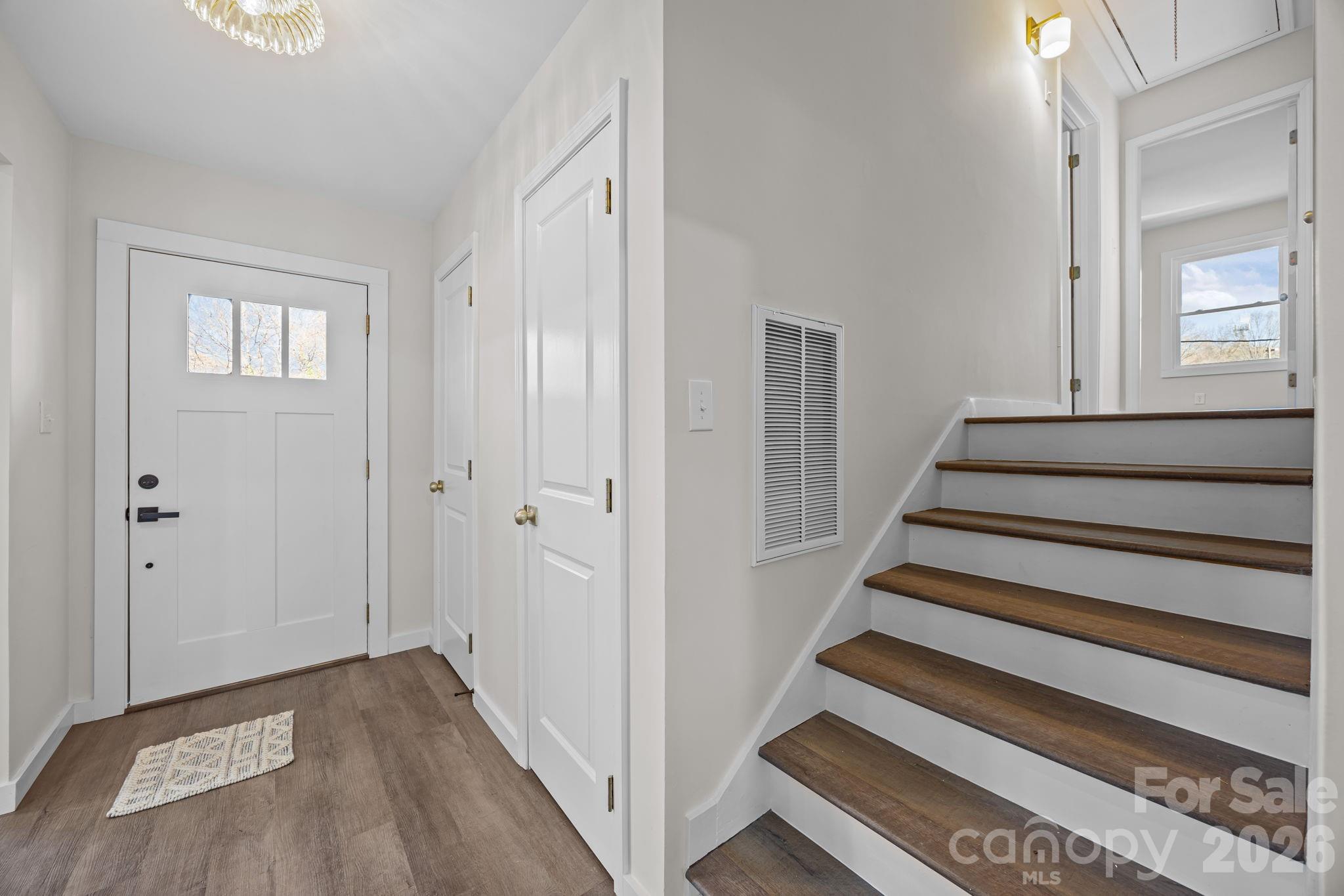 Photo 12 of 5324 Cheval Place, Charlotte, NC