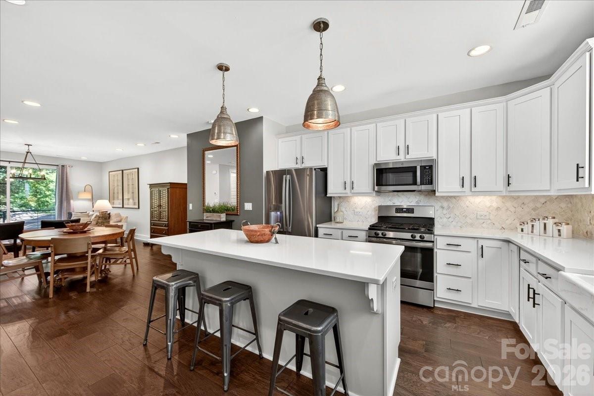 Photo 19 of 4136 Castleton Road, Charlotte, NC