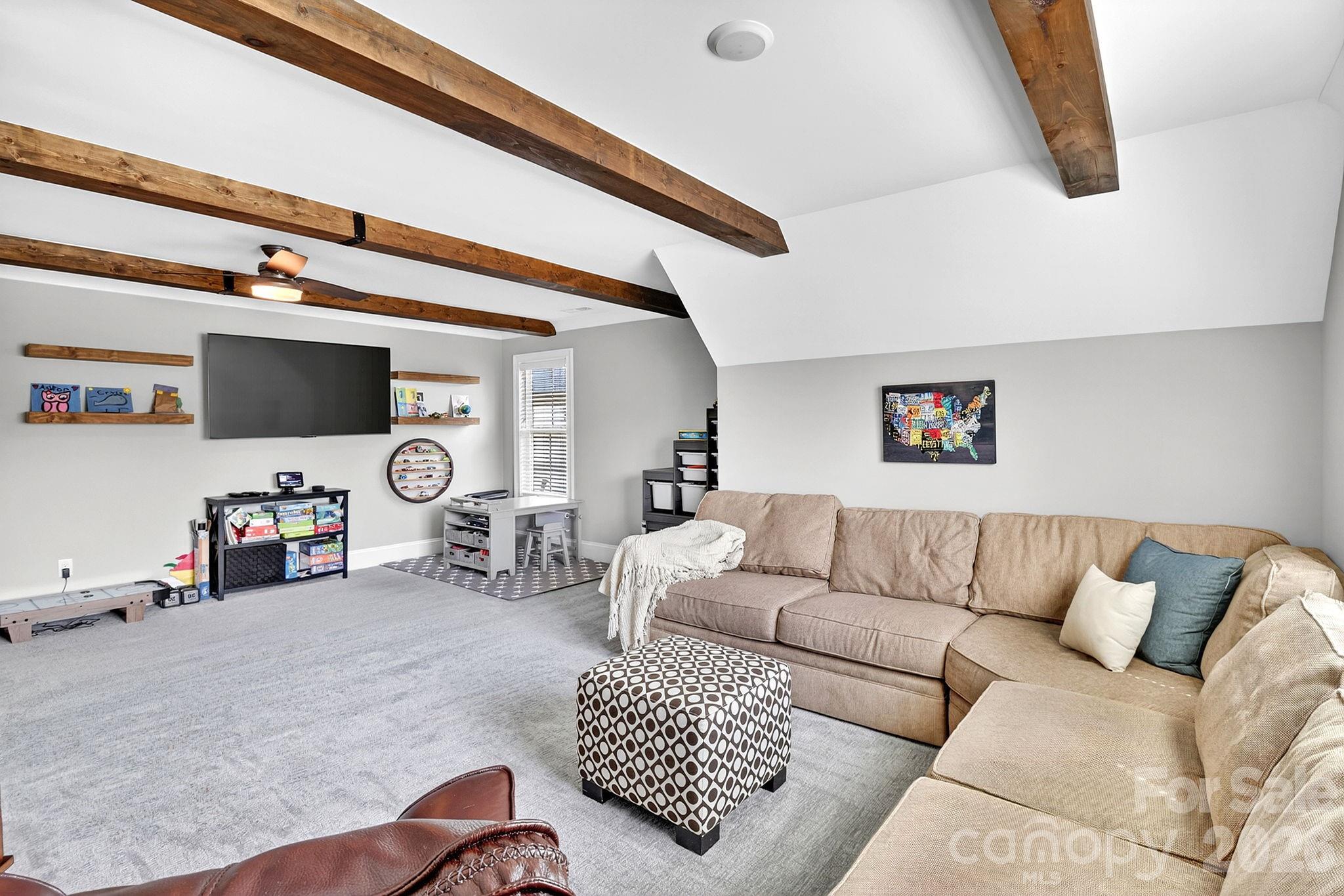 Photo 33 of 7005 Providence Lane W, Charlotte, NC