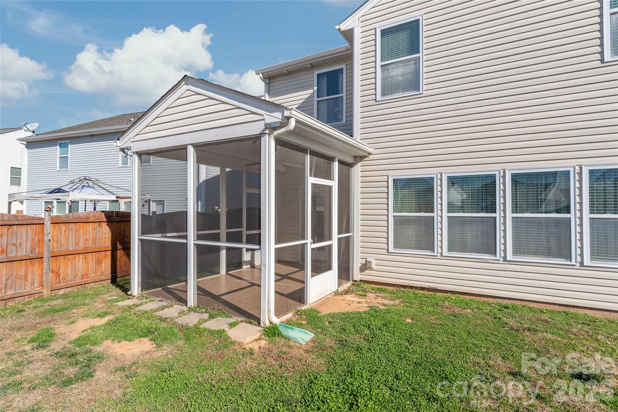 Photo 4 of 10229 Snowbell Court, Charlotte, NC