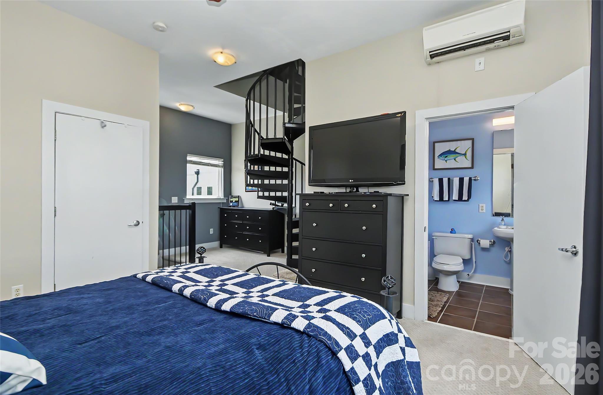 Photo 12 of 613 Mcninch Street, Charlotte, NC