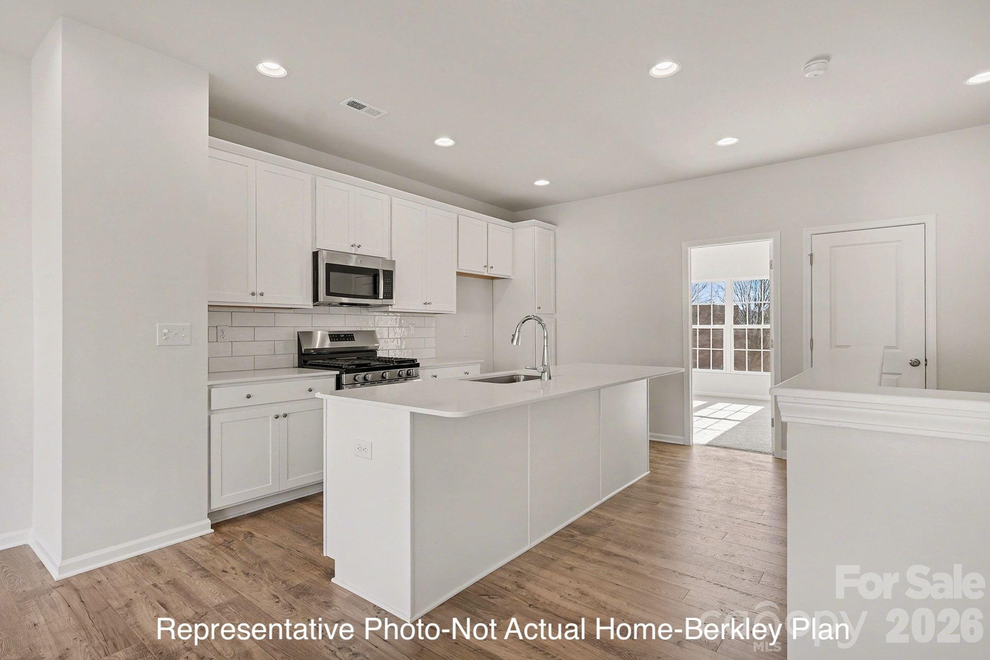 Photo 2 of 2326 Rachelwood Drive, Charlotte, NC