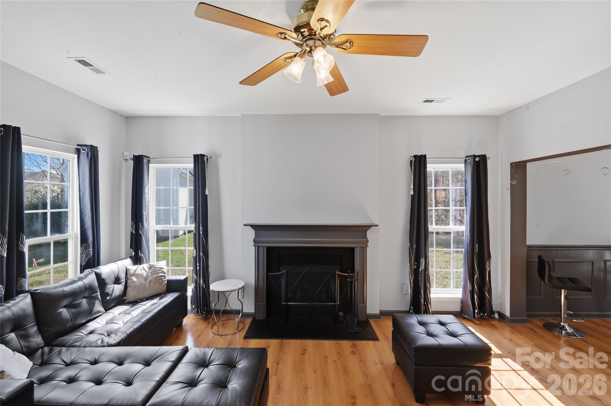 Photo 2 of 9541 Green Apple Drive, Charlotte, NC