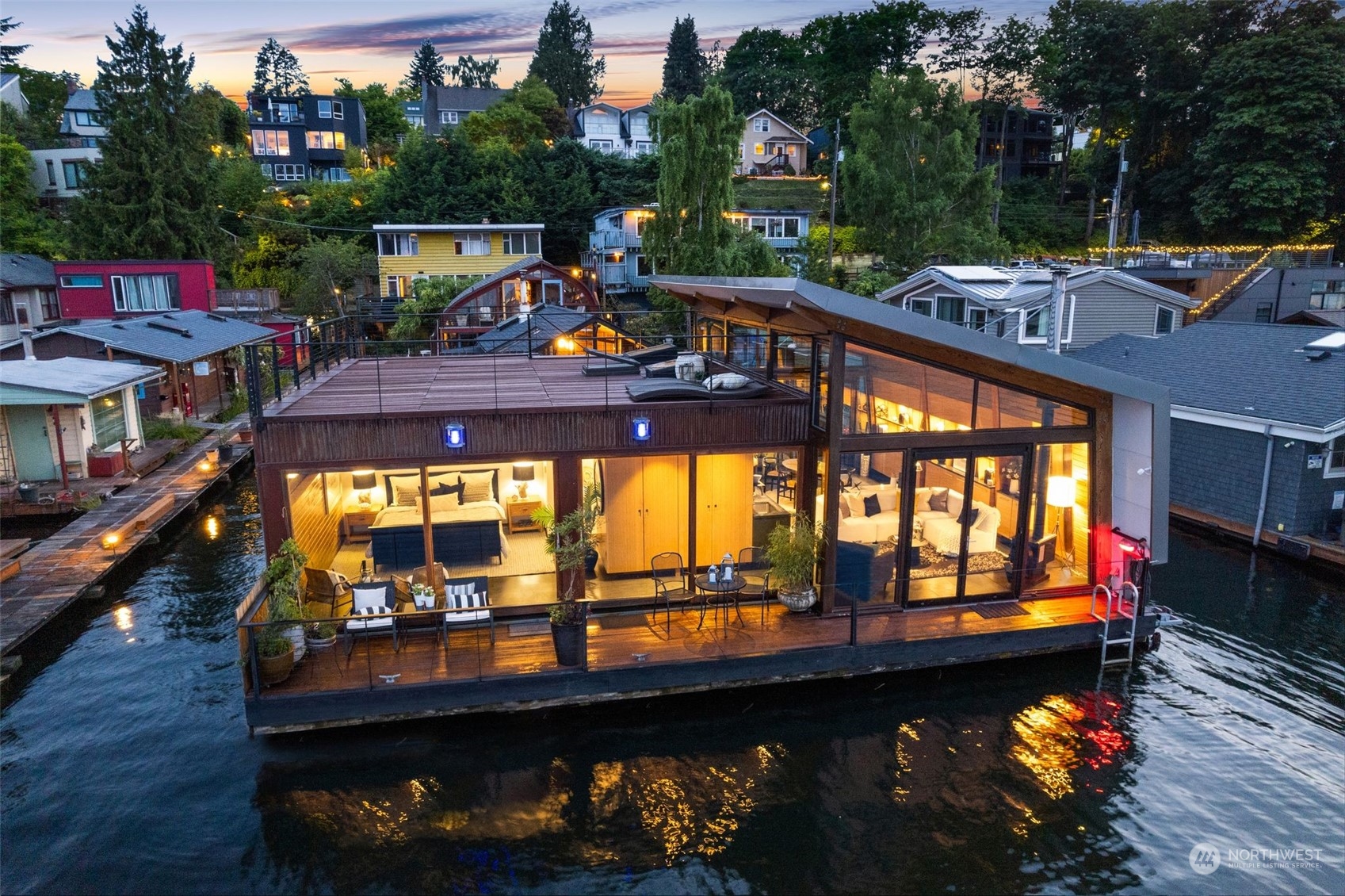 Seattle Floating Homes and Houseboats, Seattle WA
