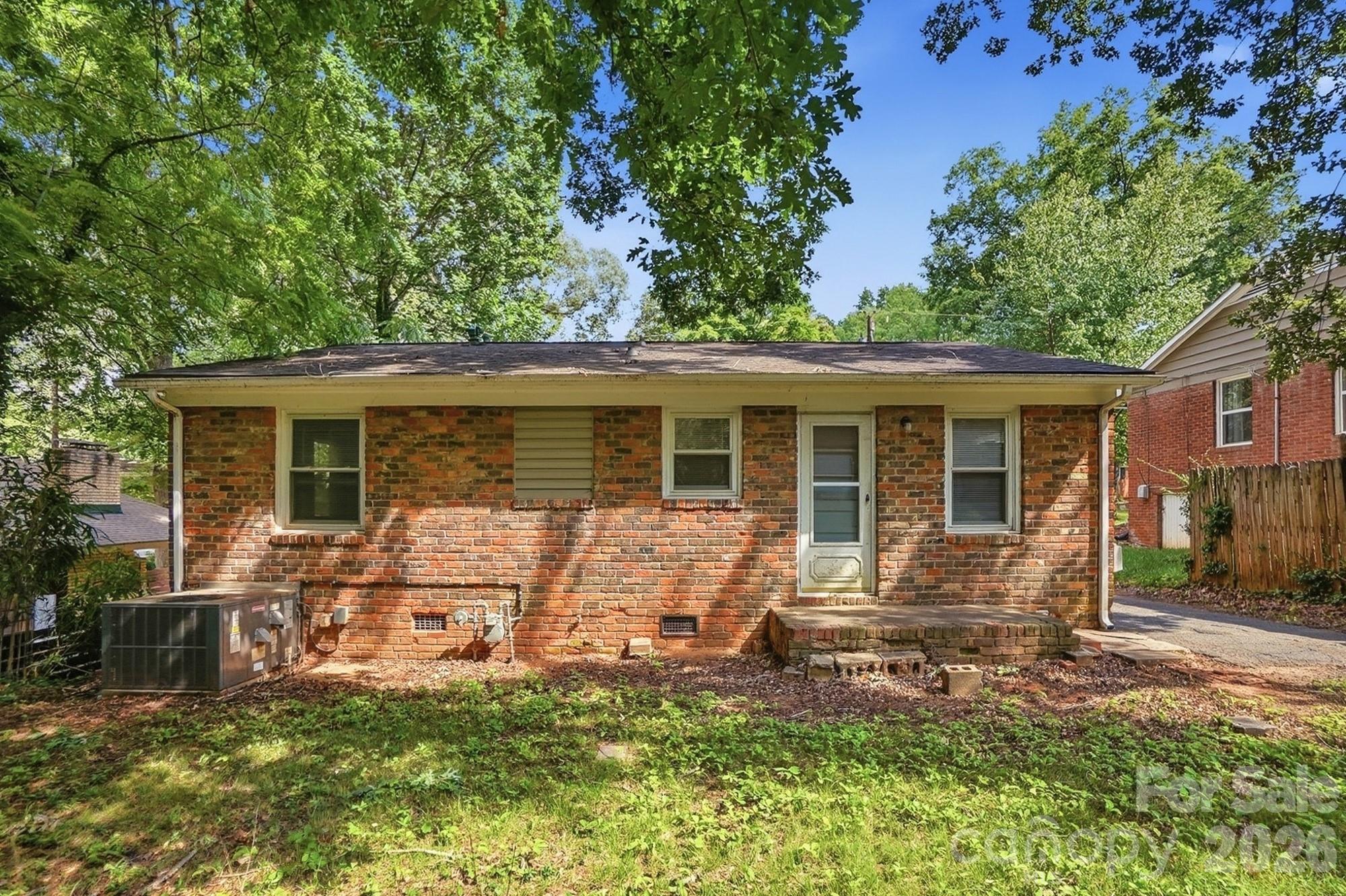 Photo 13 of 717 Crater Street, Charlotte, NC