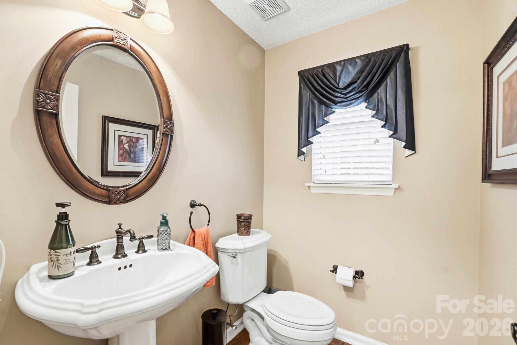Photo 20 of 6000 Carriage Oaks Drive, Charlotte, NC
