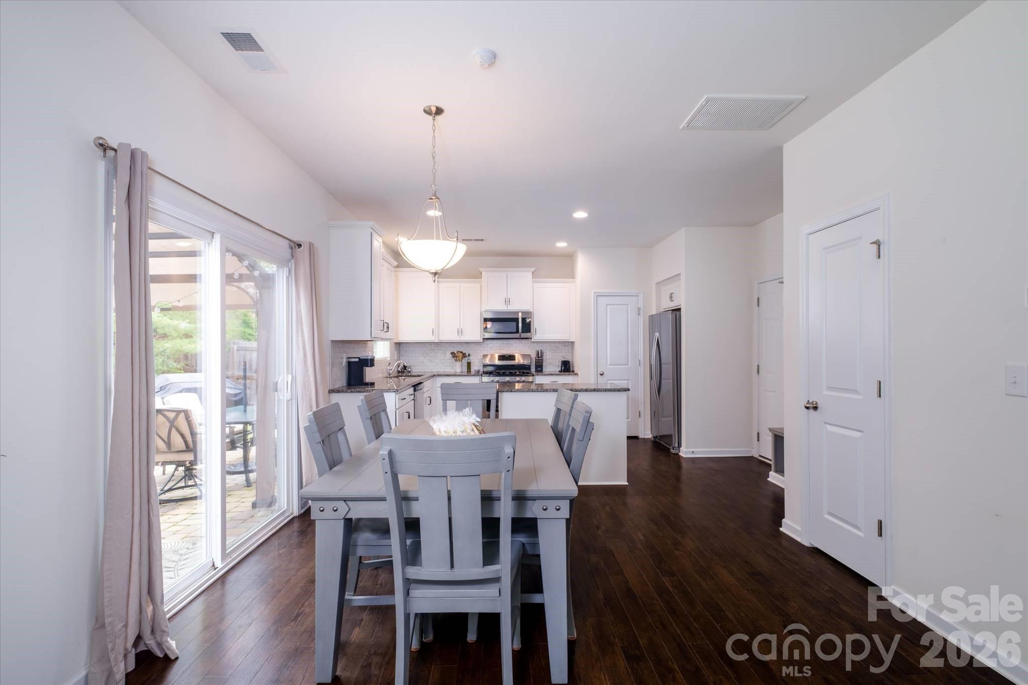 Photo 15 of 5415 Fenway Drive, Charlotte, NC