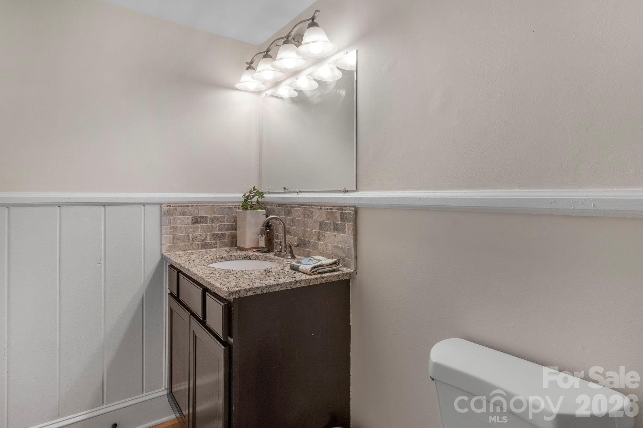 6038 Netherwood Drive, Charlotte, NC - photo 24 of 42