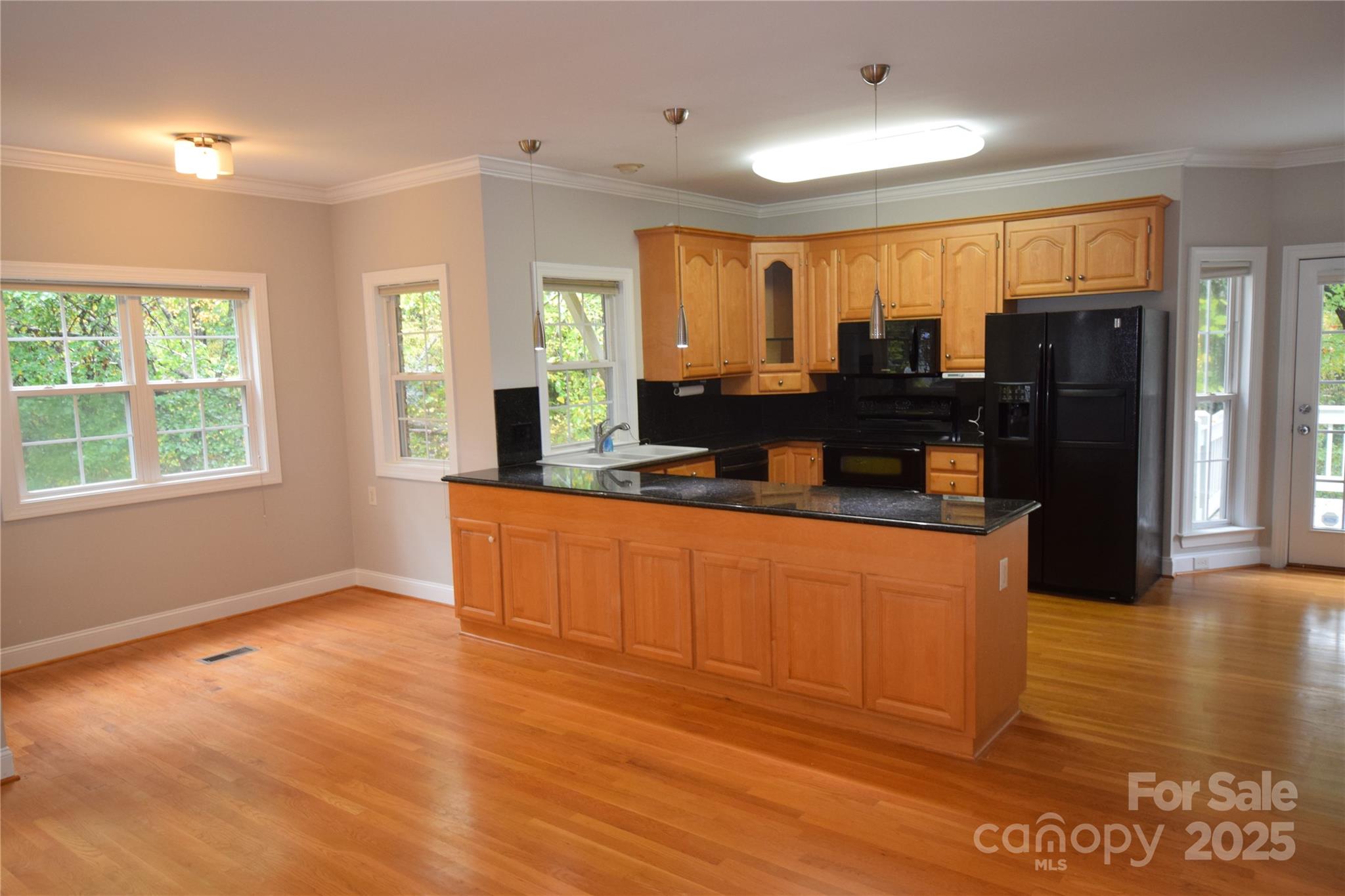 Photo 6 of 809 Pine Forest Road, Charlotte, NC