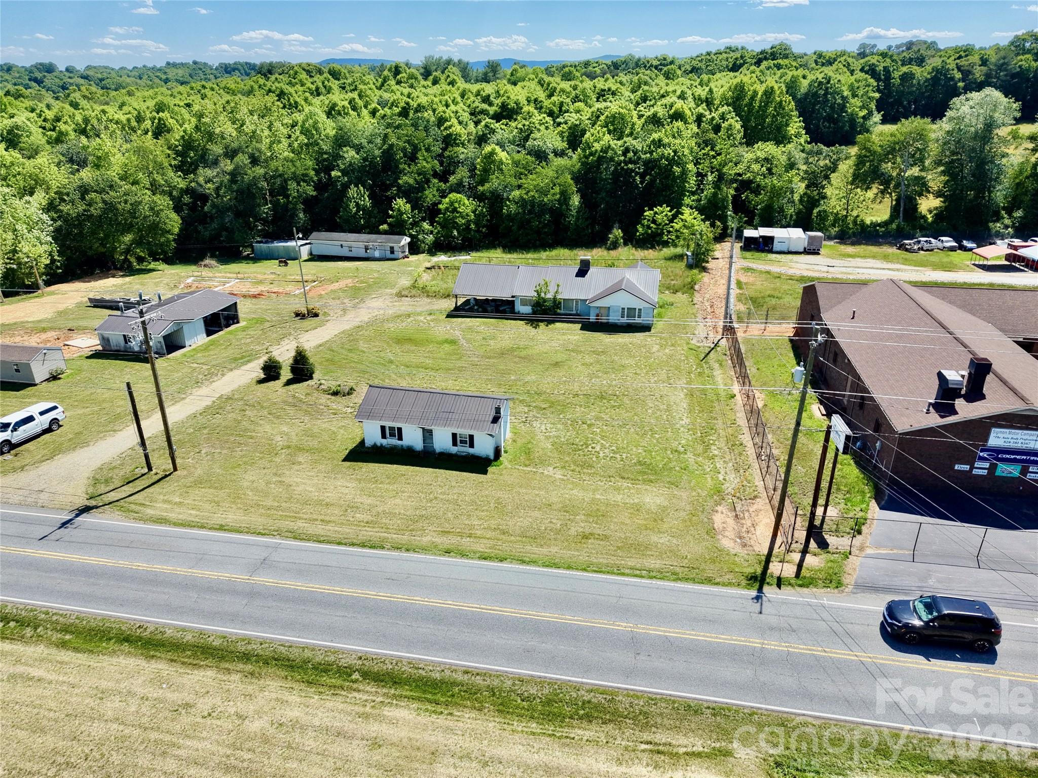 1263 NC 16 Highway N, Taylorsville, NC - photo 9 of 48