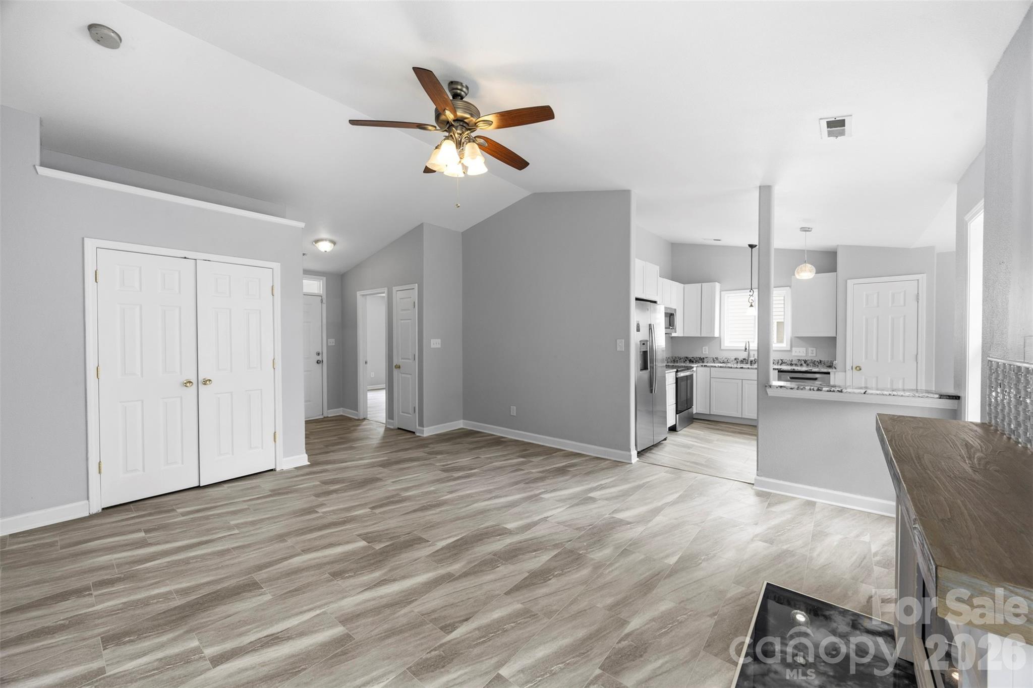 Photo 9 of 1528 Oakdale Green Drive, Charlotte, NC