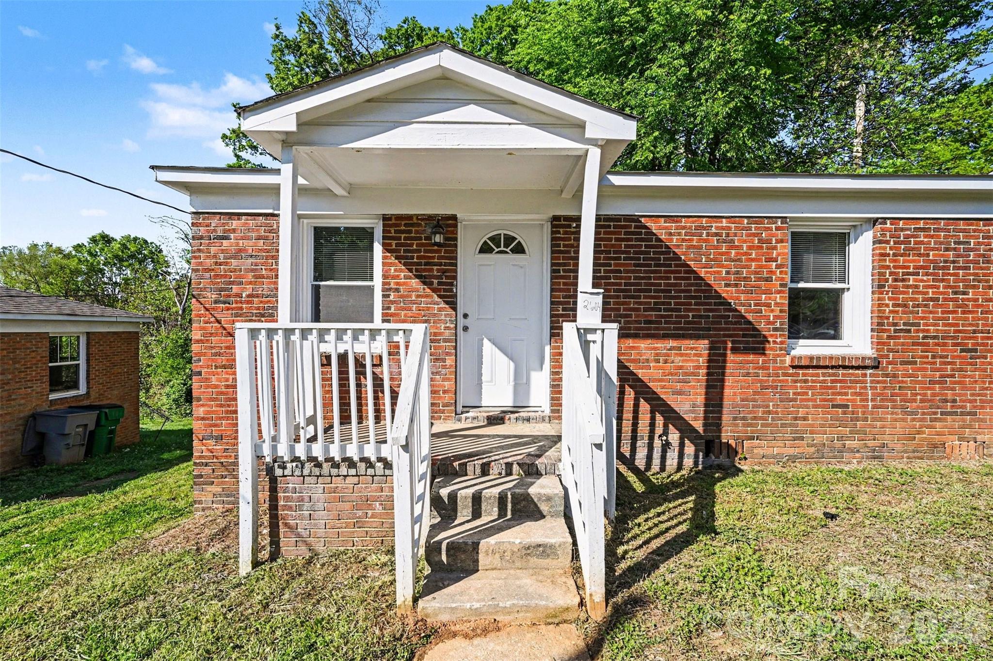 Photo 3 of 2604 Booker Avenue, Charlotte, NC