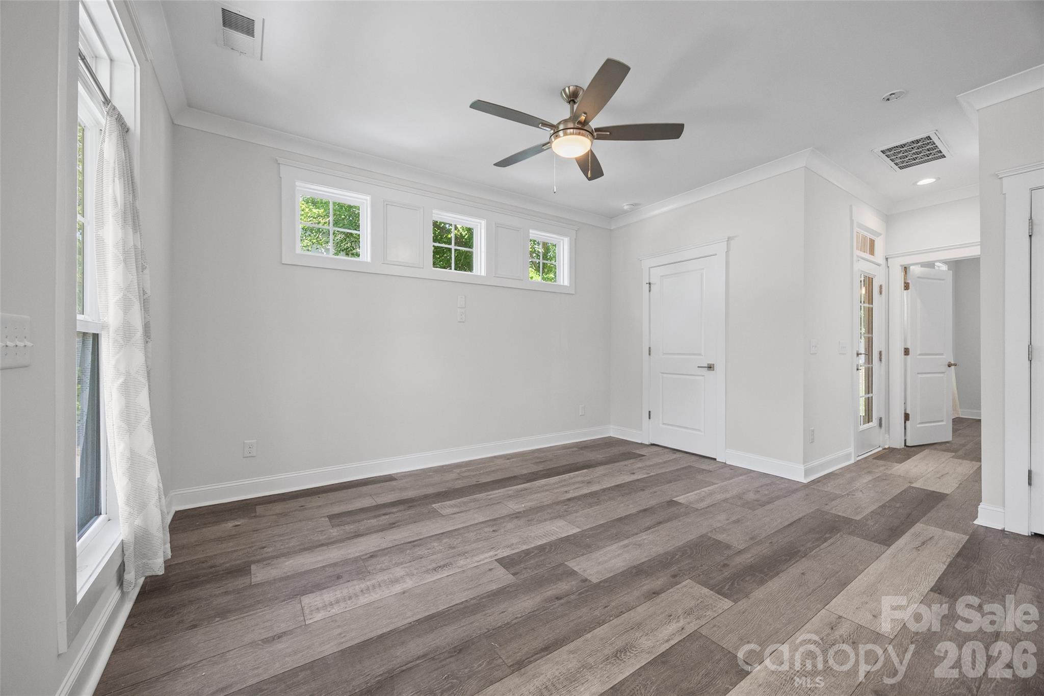 Home for sale at 1512 Norris Avenue, Charlotte, NC — photo 7 of 42