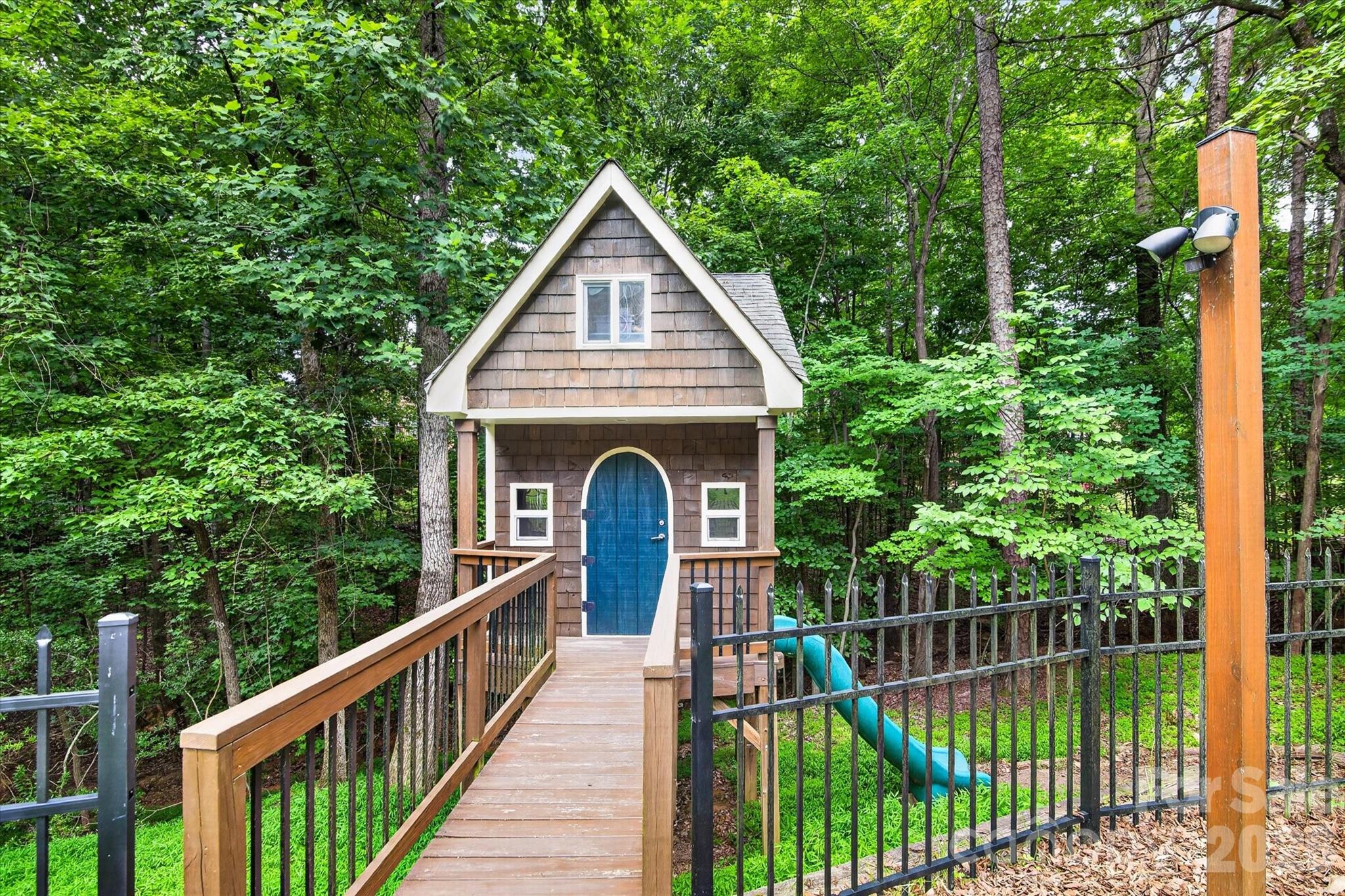 Photo 47 of 2929 Providence Trail Lane, Charlotte, NC
