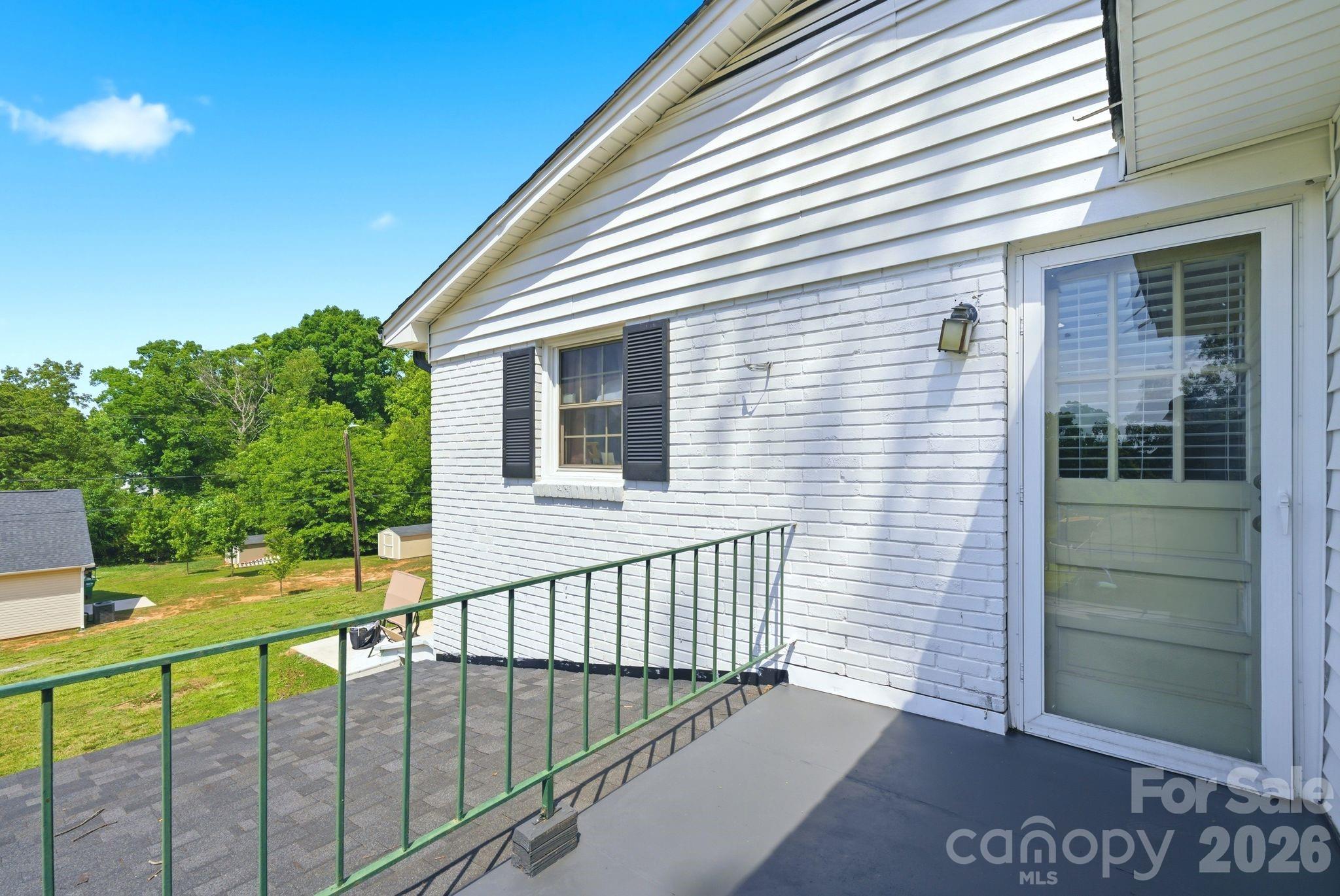 701 E Iowa Avenue, Bessemer City, NC - photo 23 of 42