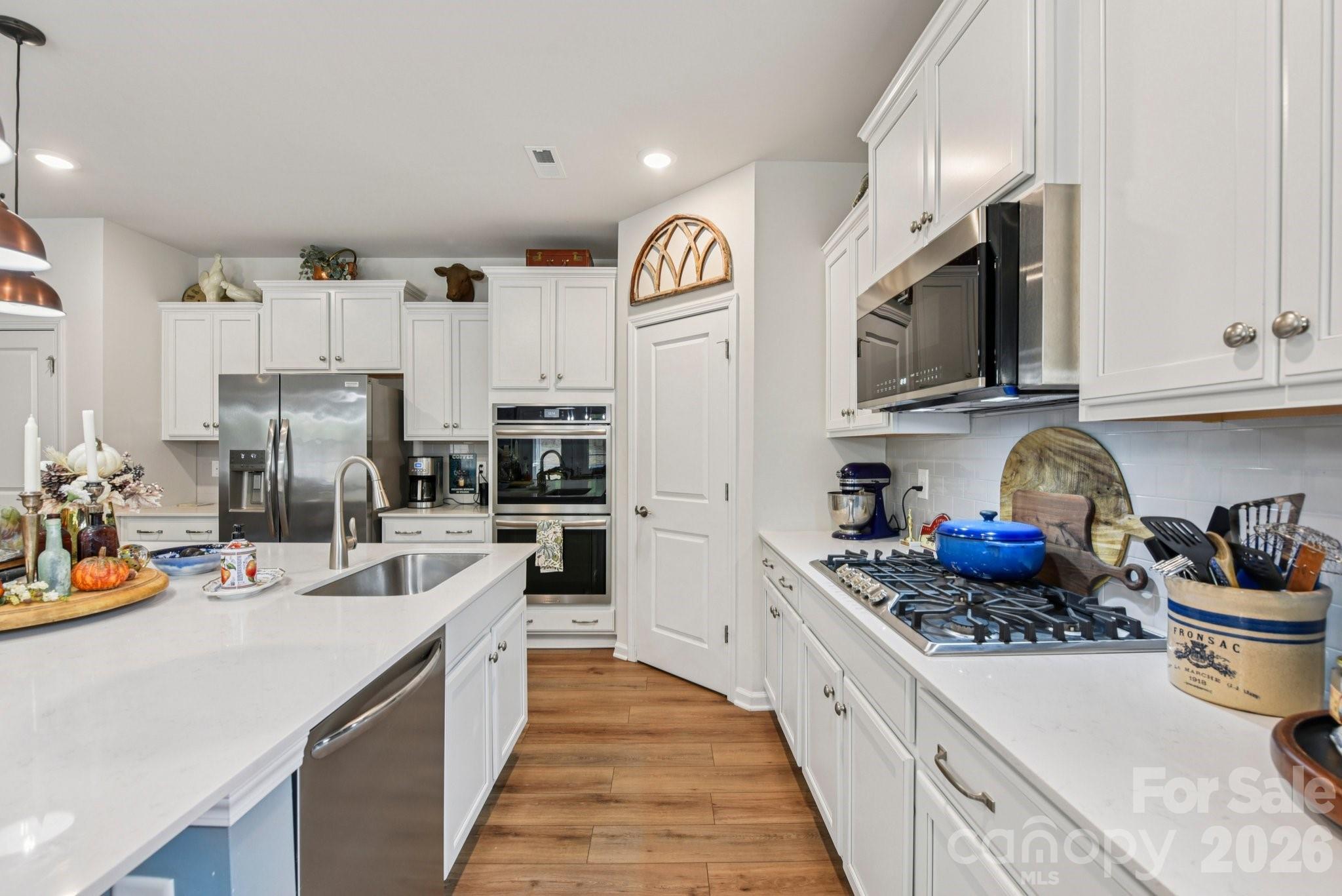1328 Dali Boulevard, Mount Holly, NC - photo 12 of 39