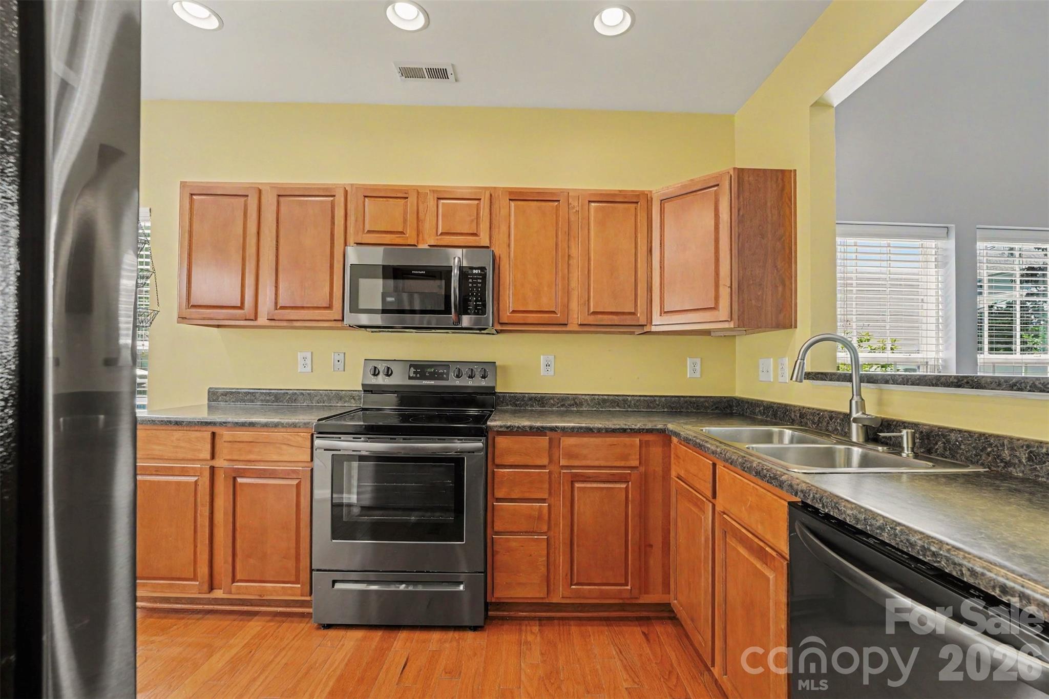 148 Cypress Landing Drive, Mooresville, NC - photo 5 of 34