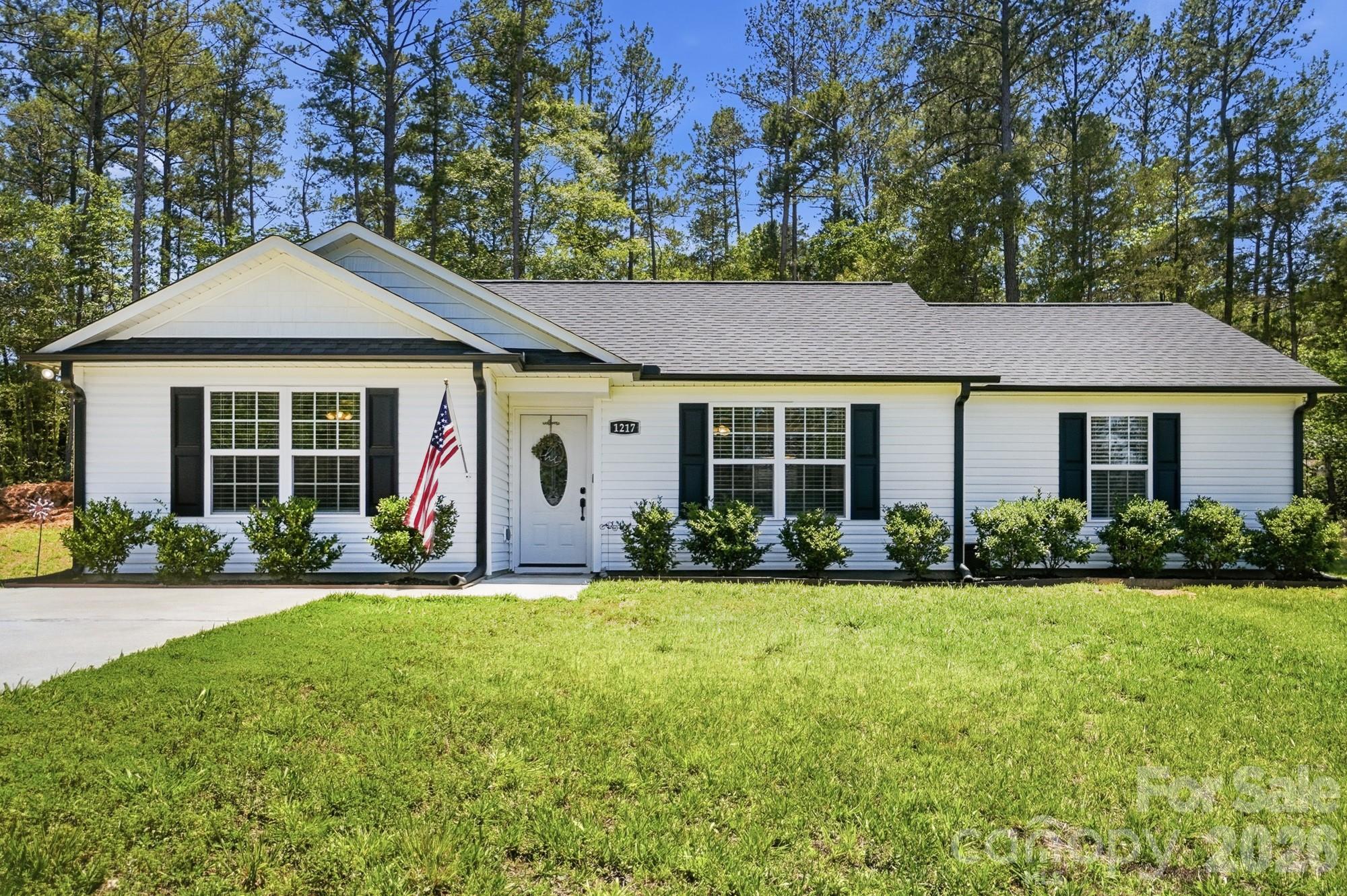 1217 Belmont Circle Drive, Lancaster, SC