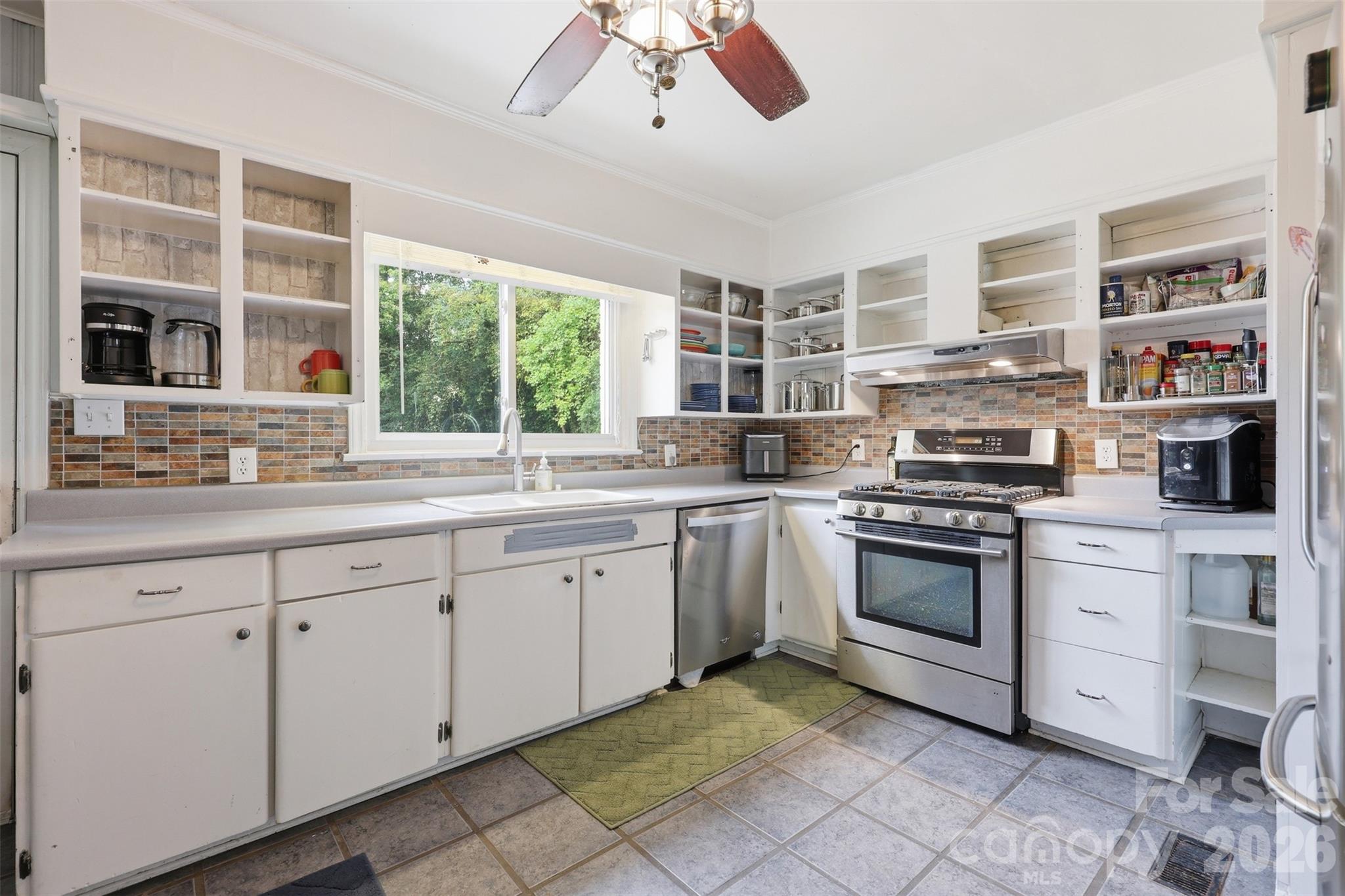 Photo 9 of 2736 Palm Avenue, Charlotte, NC