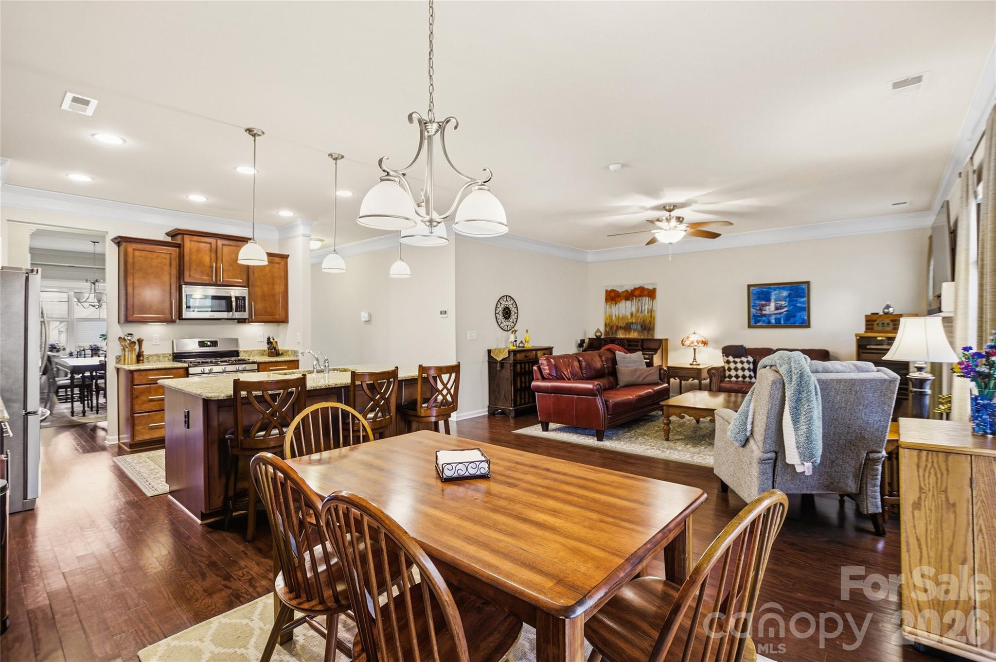 Photo 3 of 11824 Springpoint Lane, Charlotte, NC