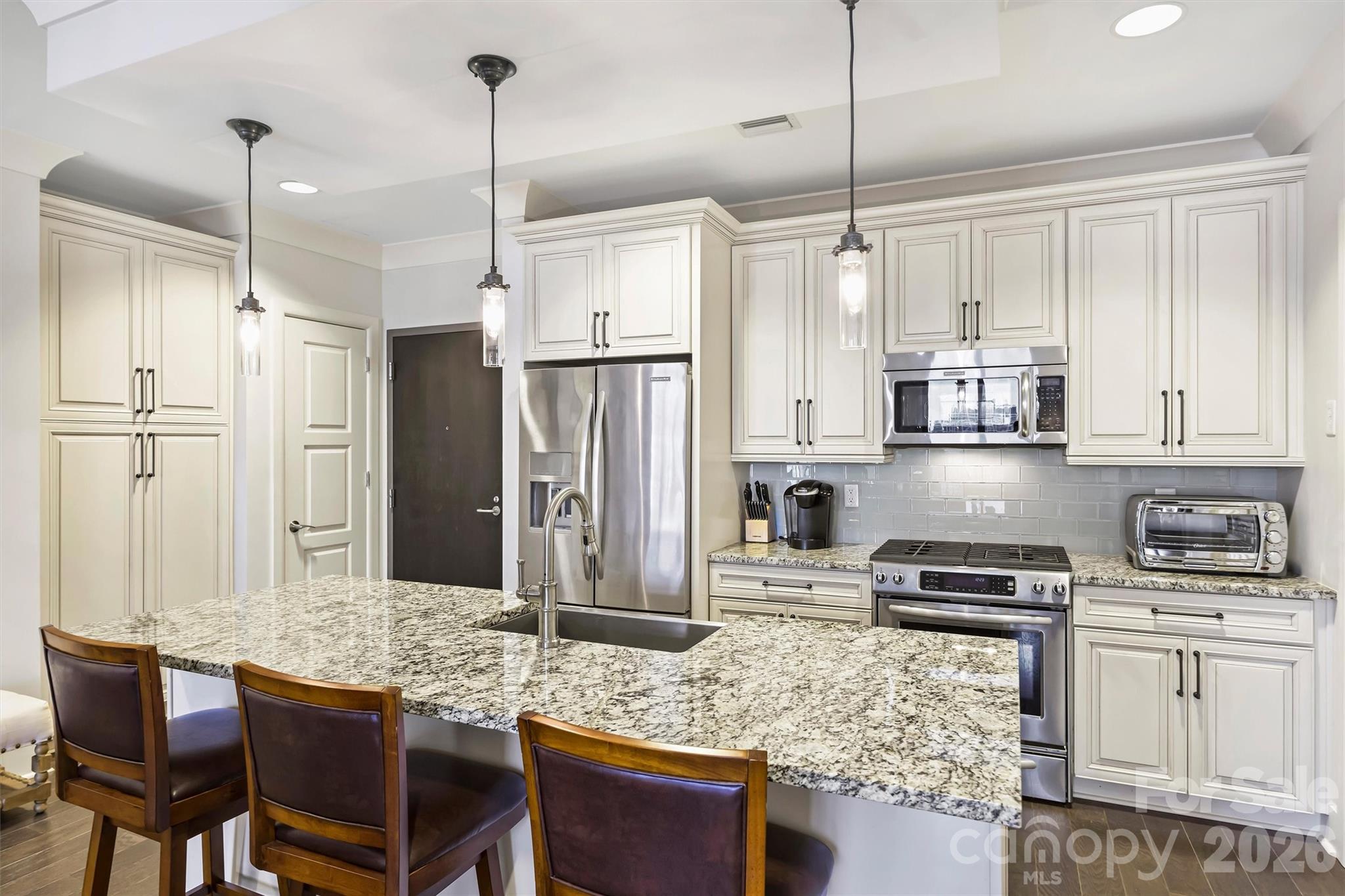 Photo 6 of 222 S Caldwell Street1708, Charlotte, NC