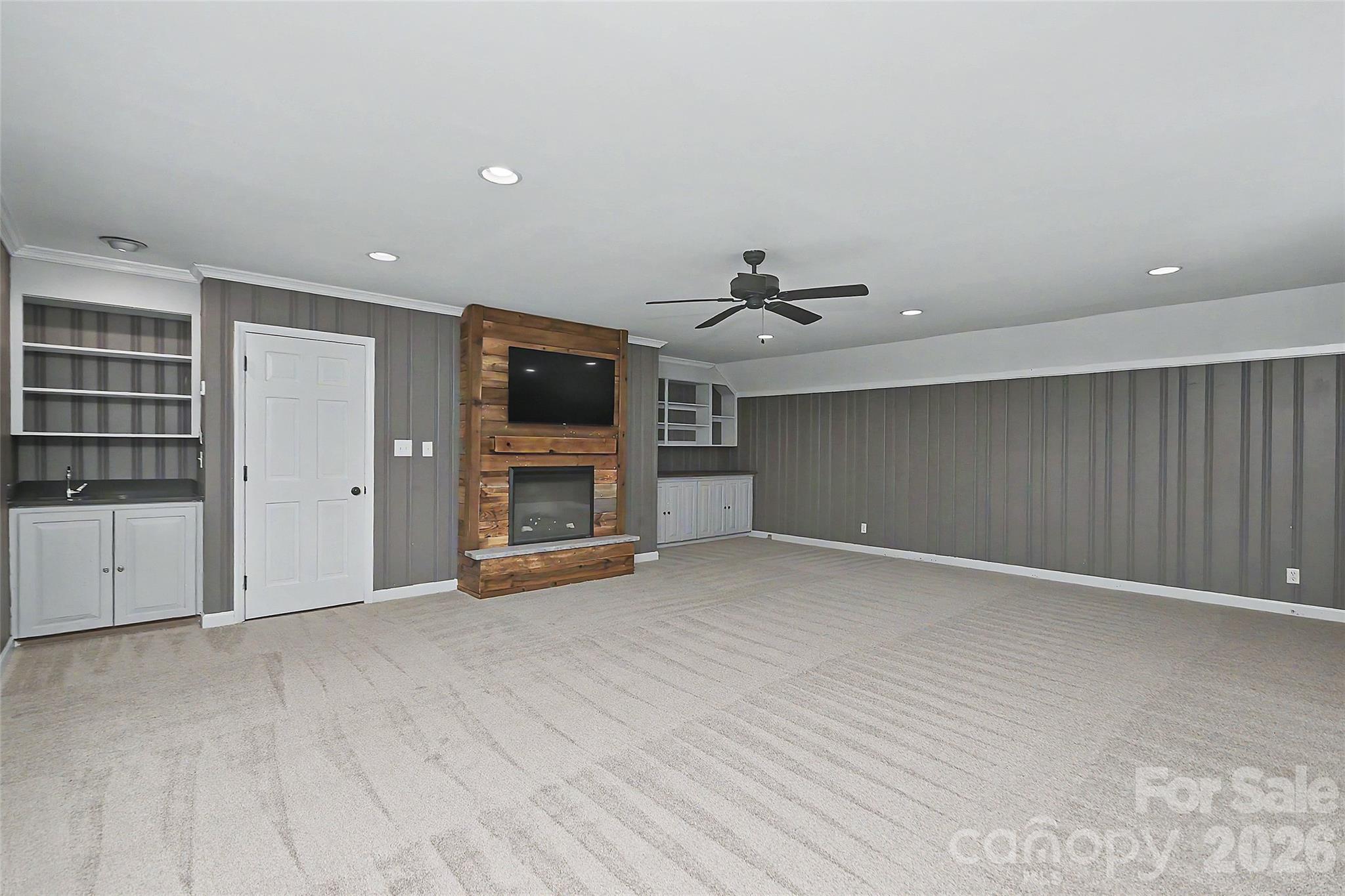 Photo 23 of 6117 Cherry Tree Lane, Charlotte, NC