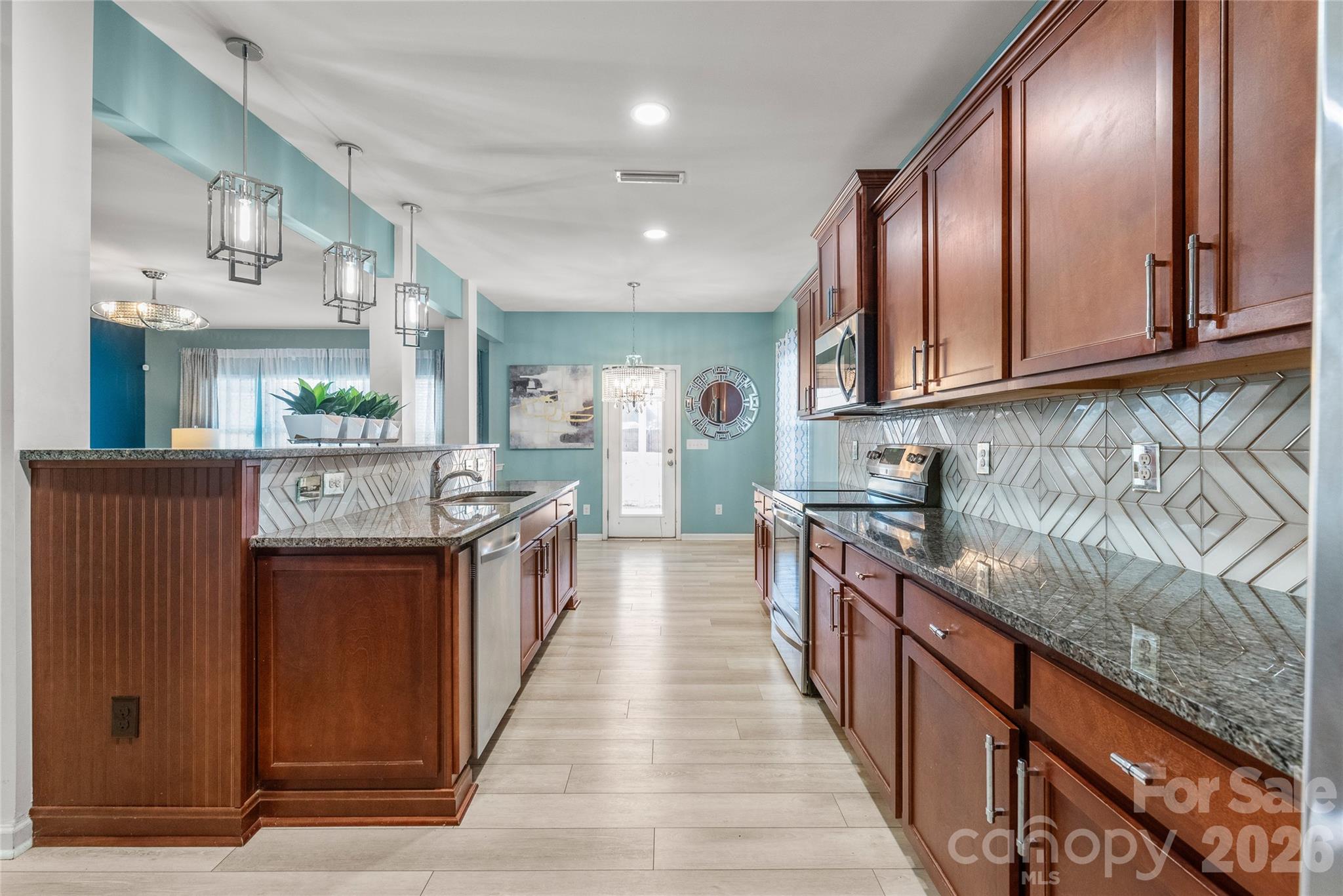 Photo 30 of 10229 Snowbell Court, Charlotte, NC