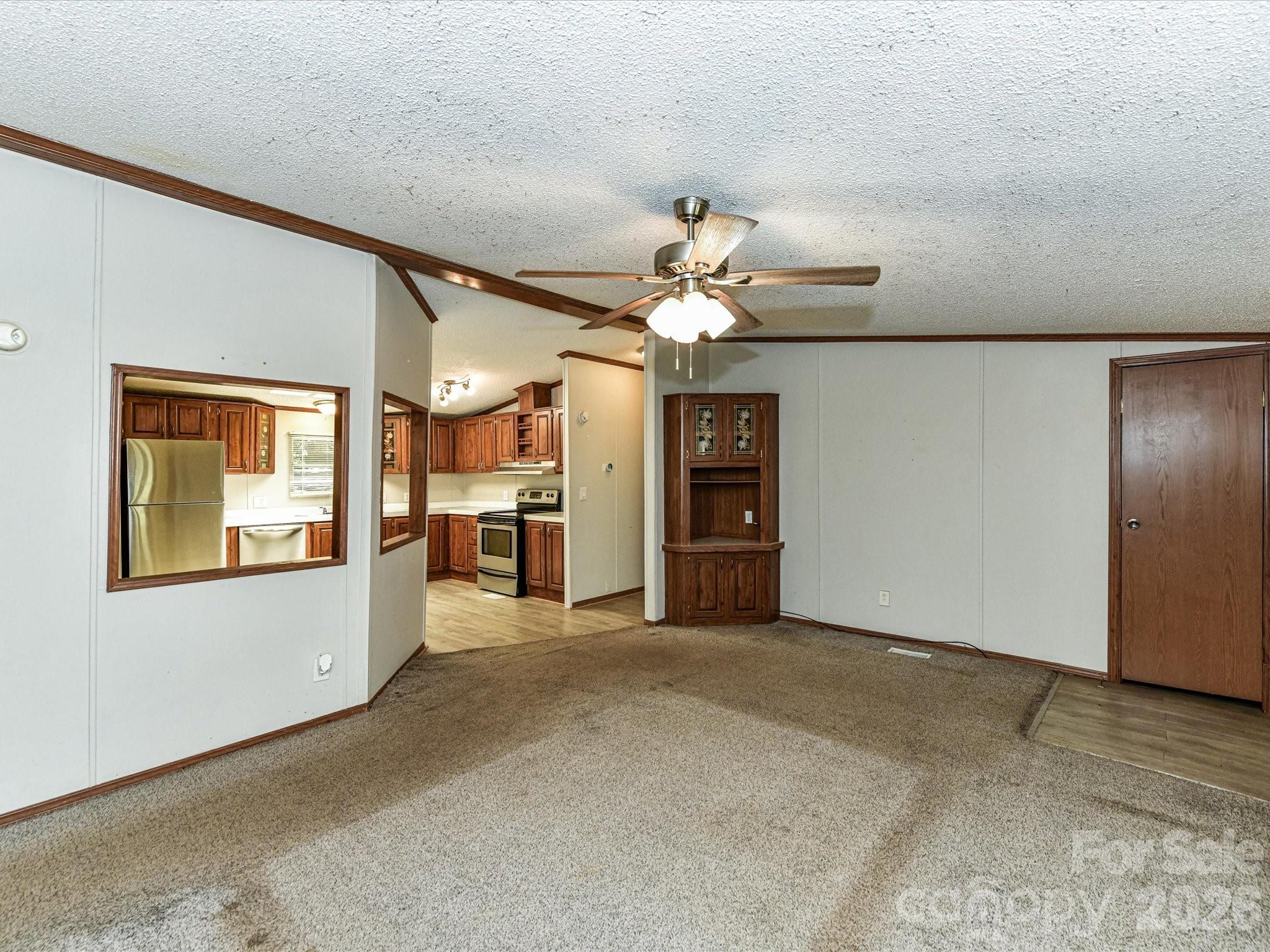 3690 Vickery Drive, Maiden, NC - photo 10 of 36
