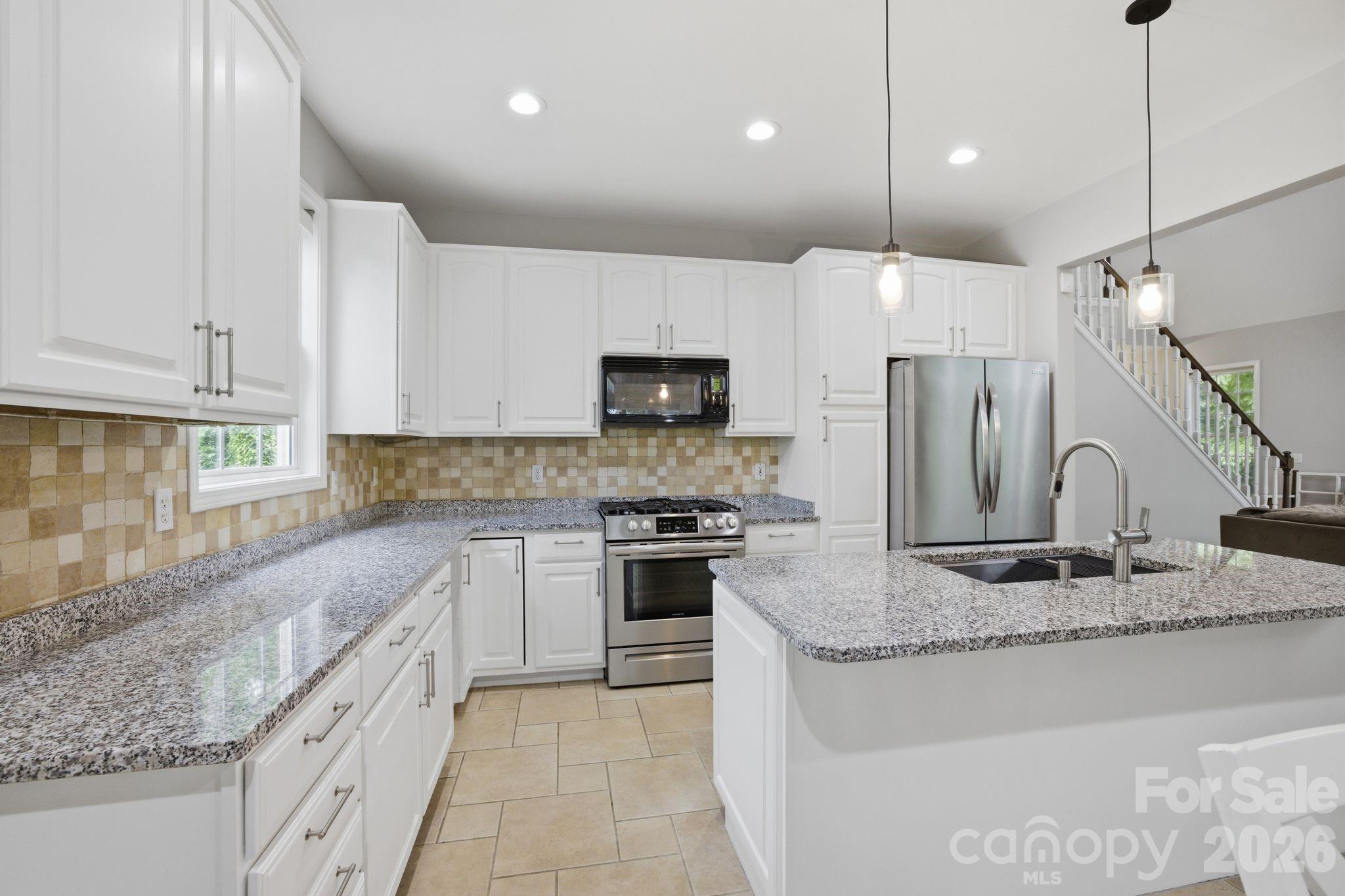 424 Mountain Harbor Drive, Lexington, NC - photo 21 of 48