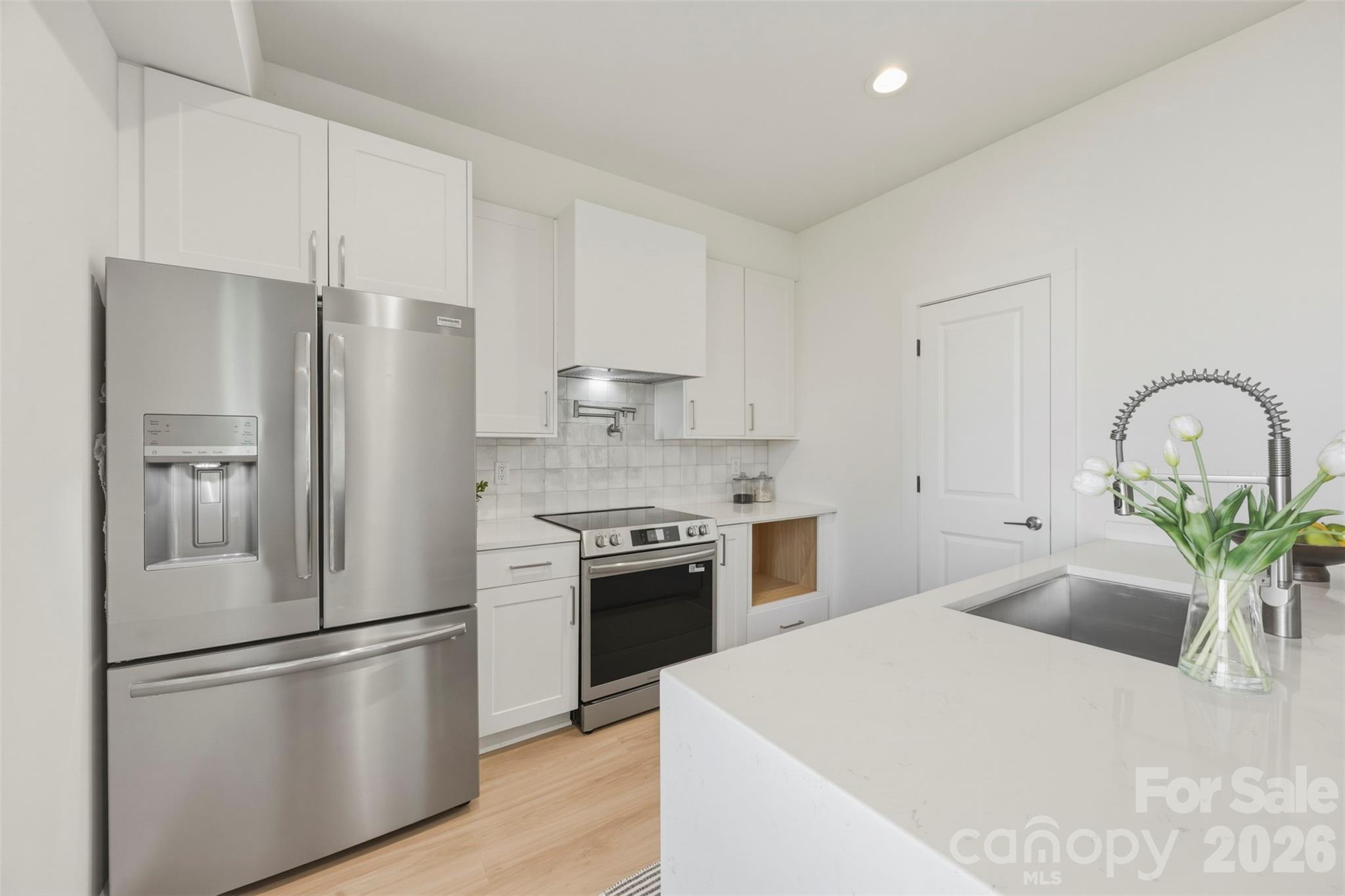 4122 Avalon Avenue, Charlotte, NC - photo 7 of 30