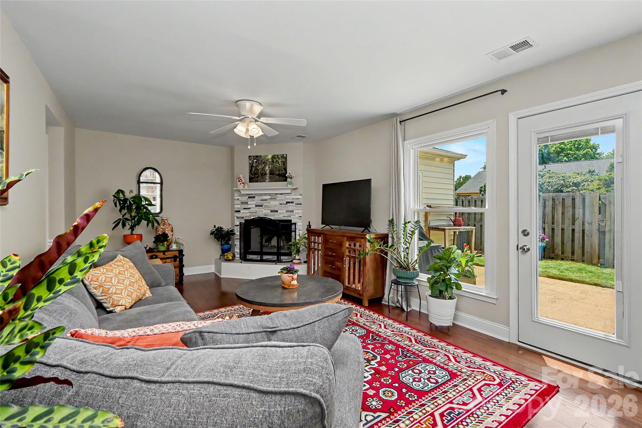 Photo 3 of 8333 Knights Bridge Road, Charlotte, NC
