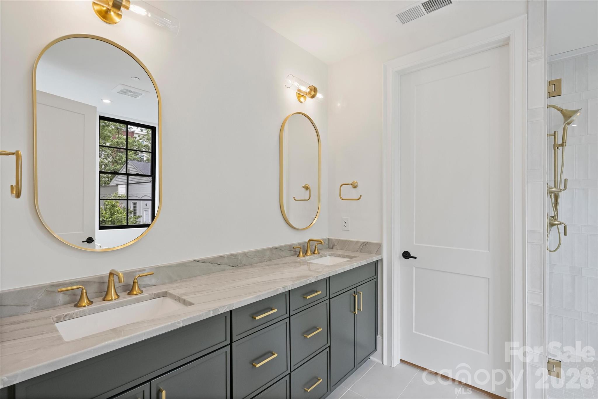 Photo 40 of 409 Queens Road101, Charlotte, NC