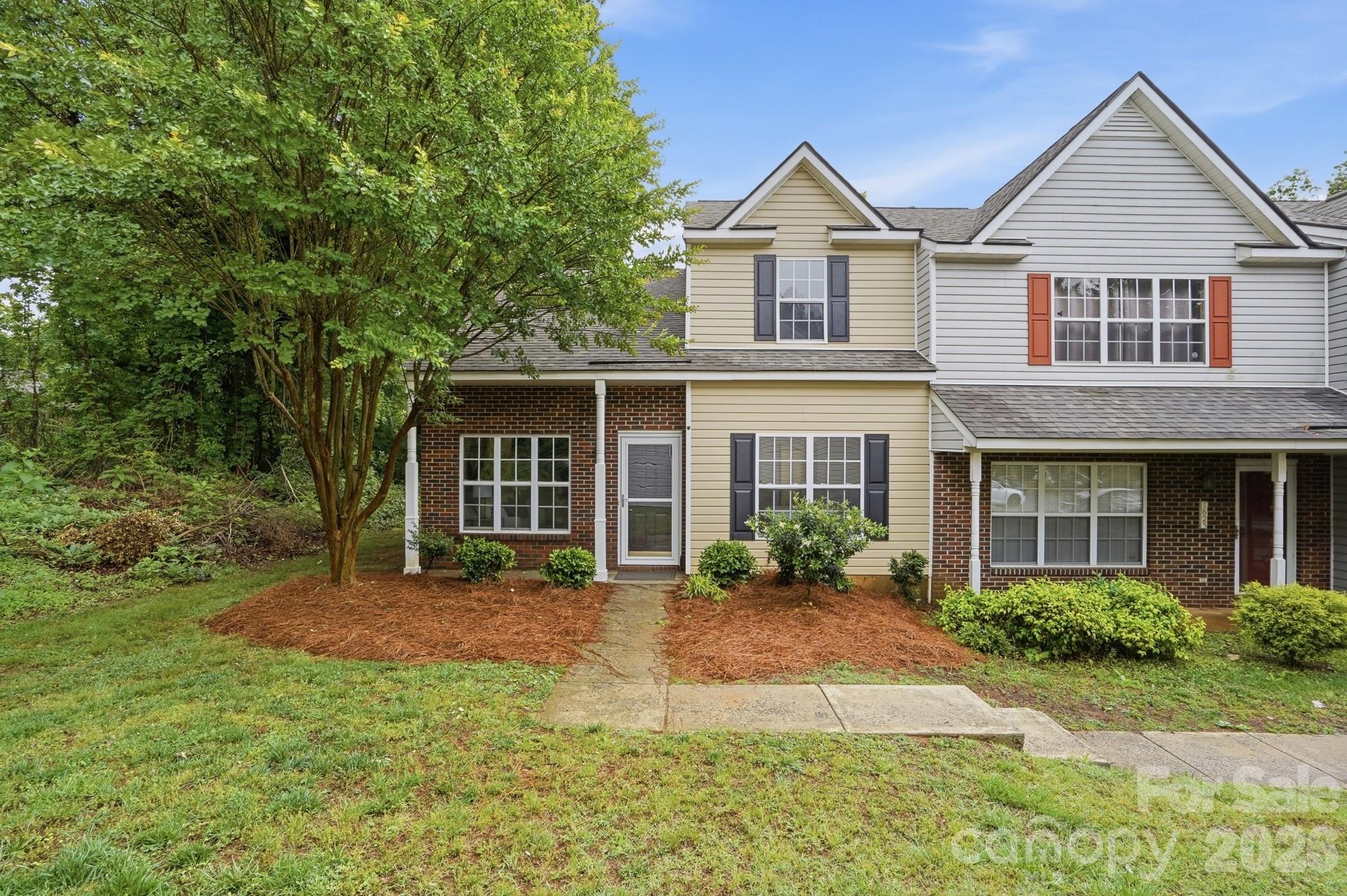 7621 Petrea Lane, Charlotte, NC