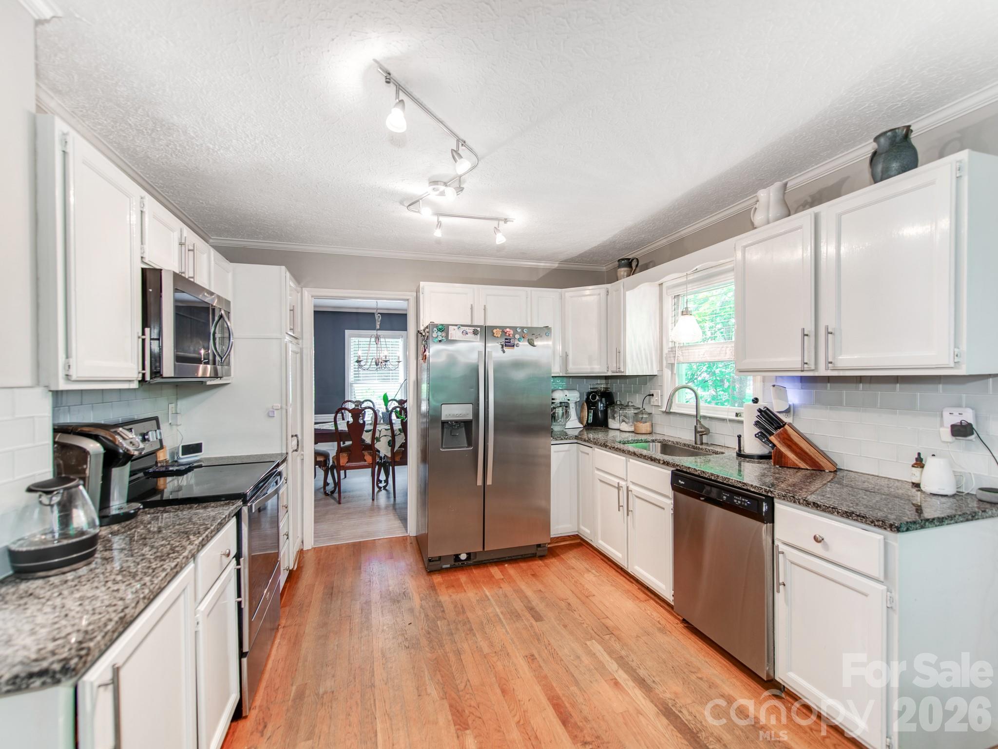 Photo 14 of 1530 Woodcroft Drive, Fort Mill, SC