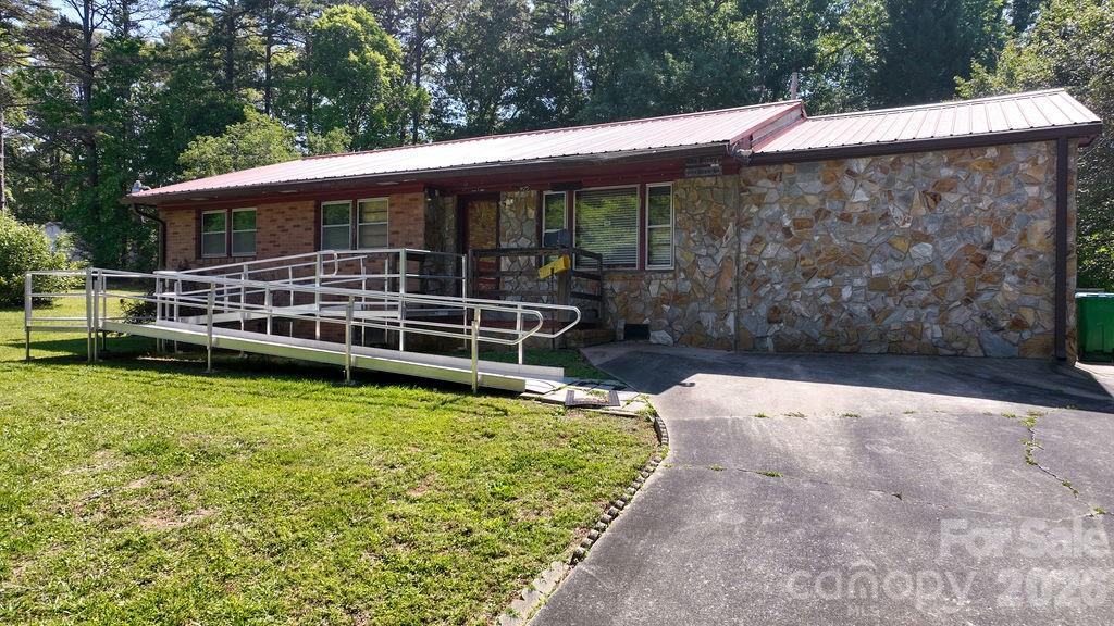 905 S 10th Street, Bessemer City, NC - photo 29 of 40