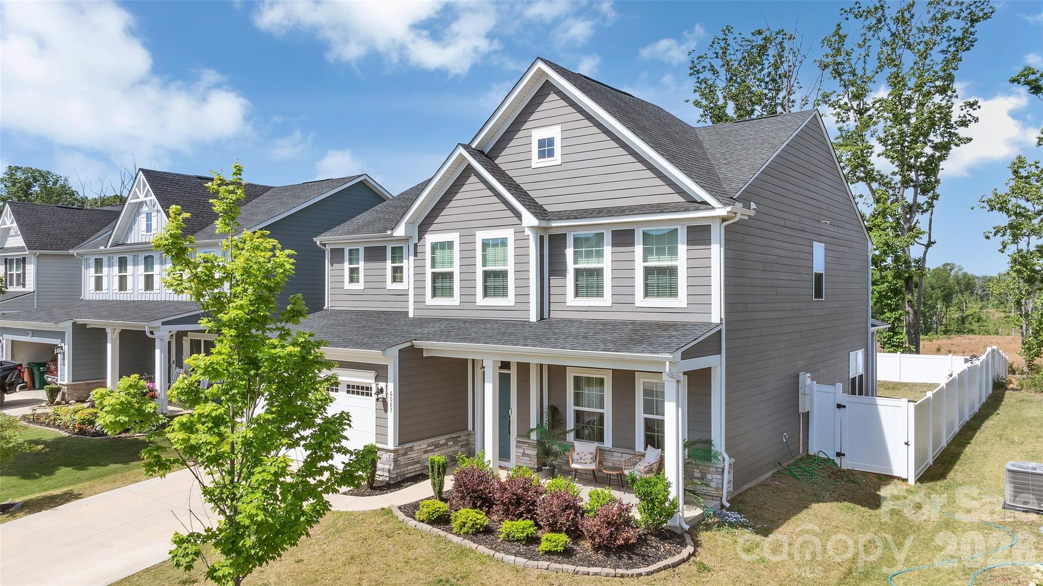 6087 Ives Avenue, Spartanburg, SC - photo 4 of 34