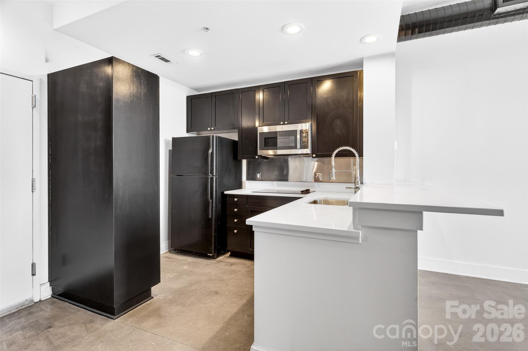 Photo 6 of 710 W Trade Street505, Charlotte, NC