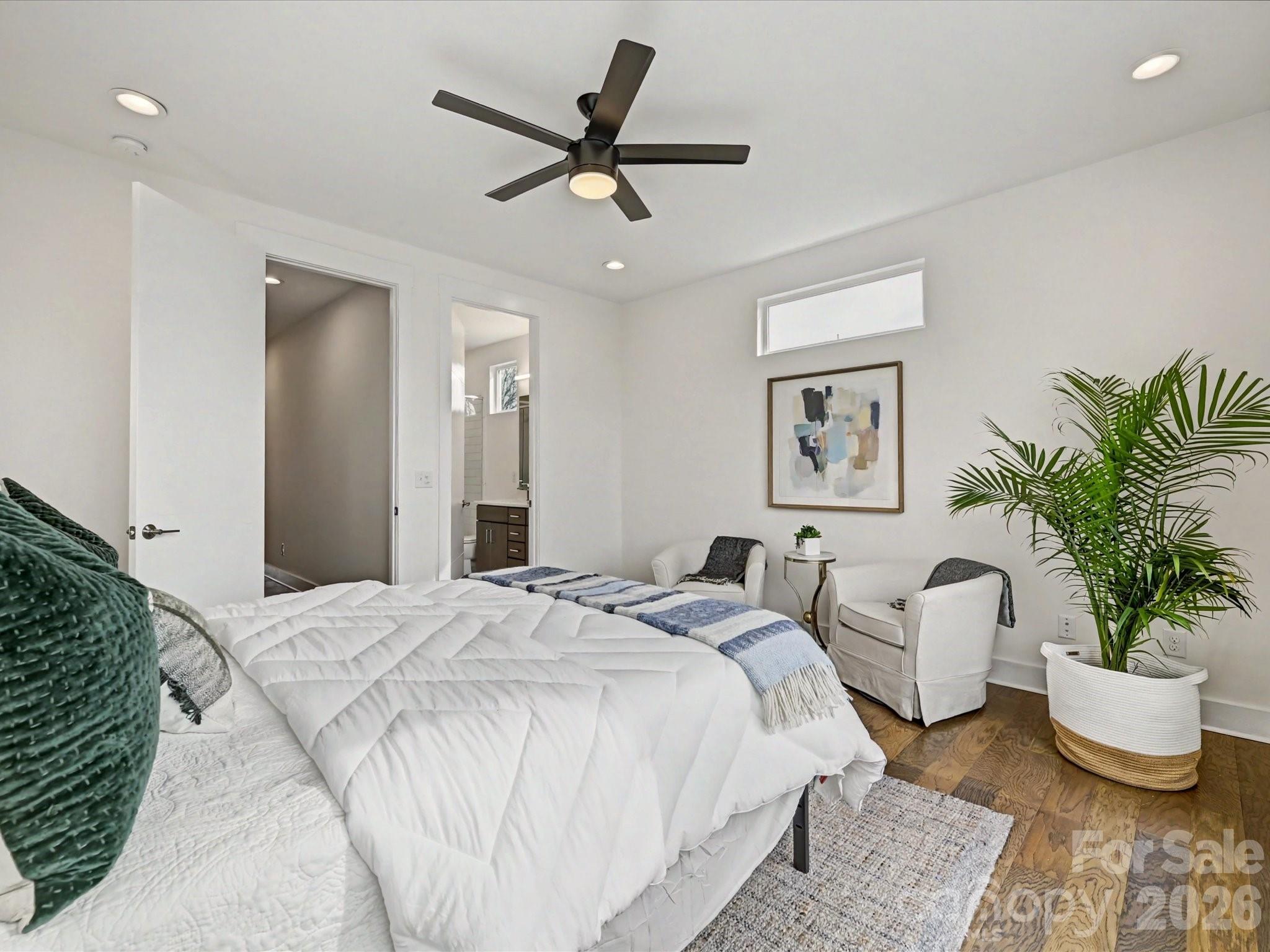 139 S Bruns Avenue, Charlotte, NC - photo 16 of 34