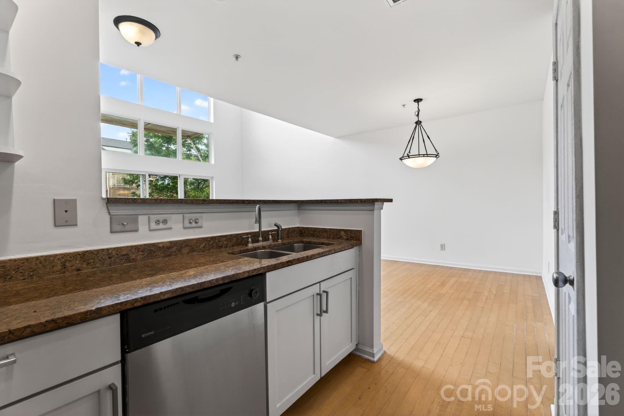 Photo 9 of 649 Raphael Place, Charlotte, NC