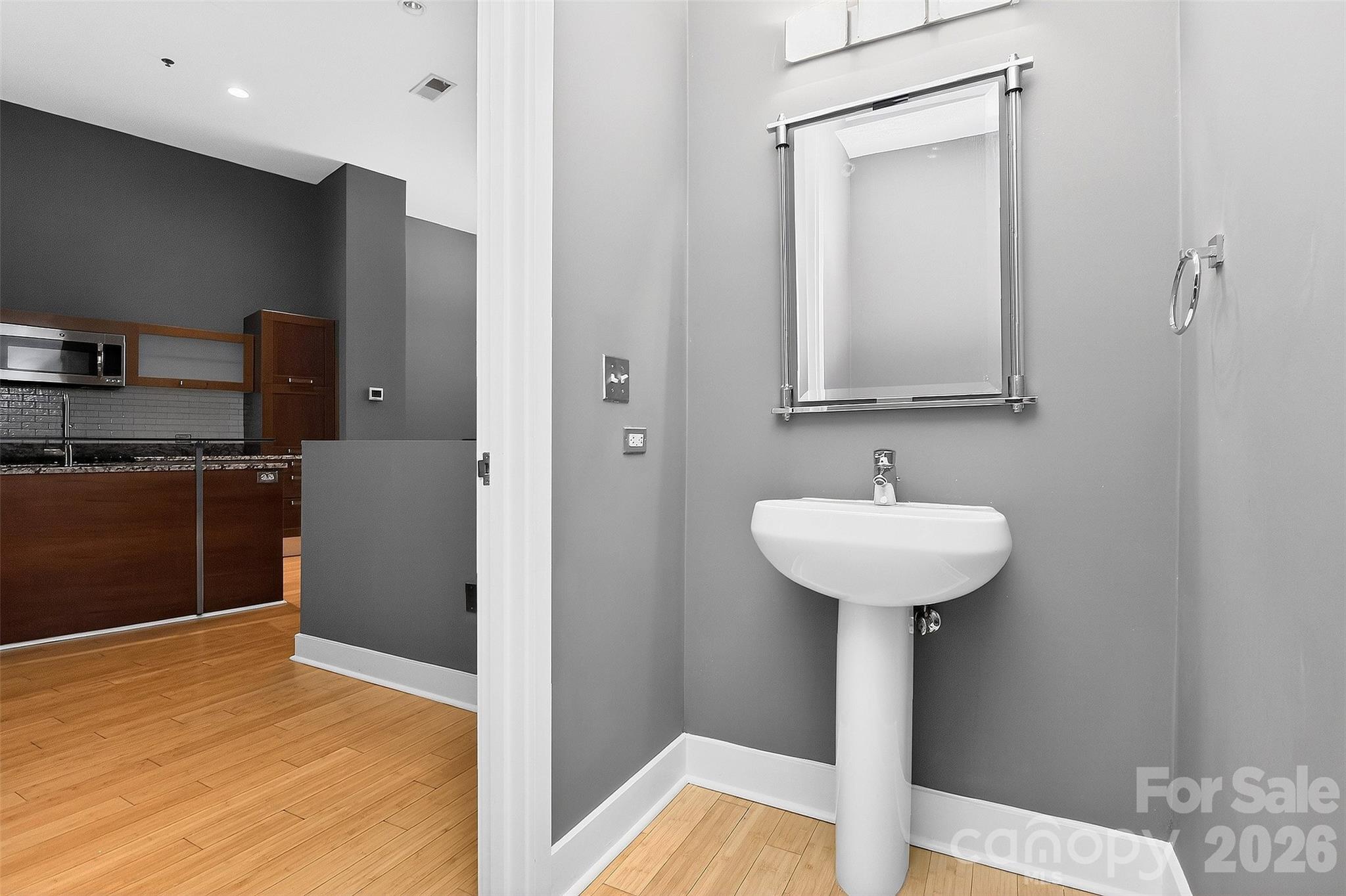 Photo 33 of 1133 Metropolitan Avenue615, Charlotte, NC