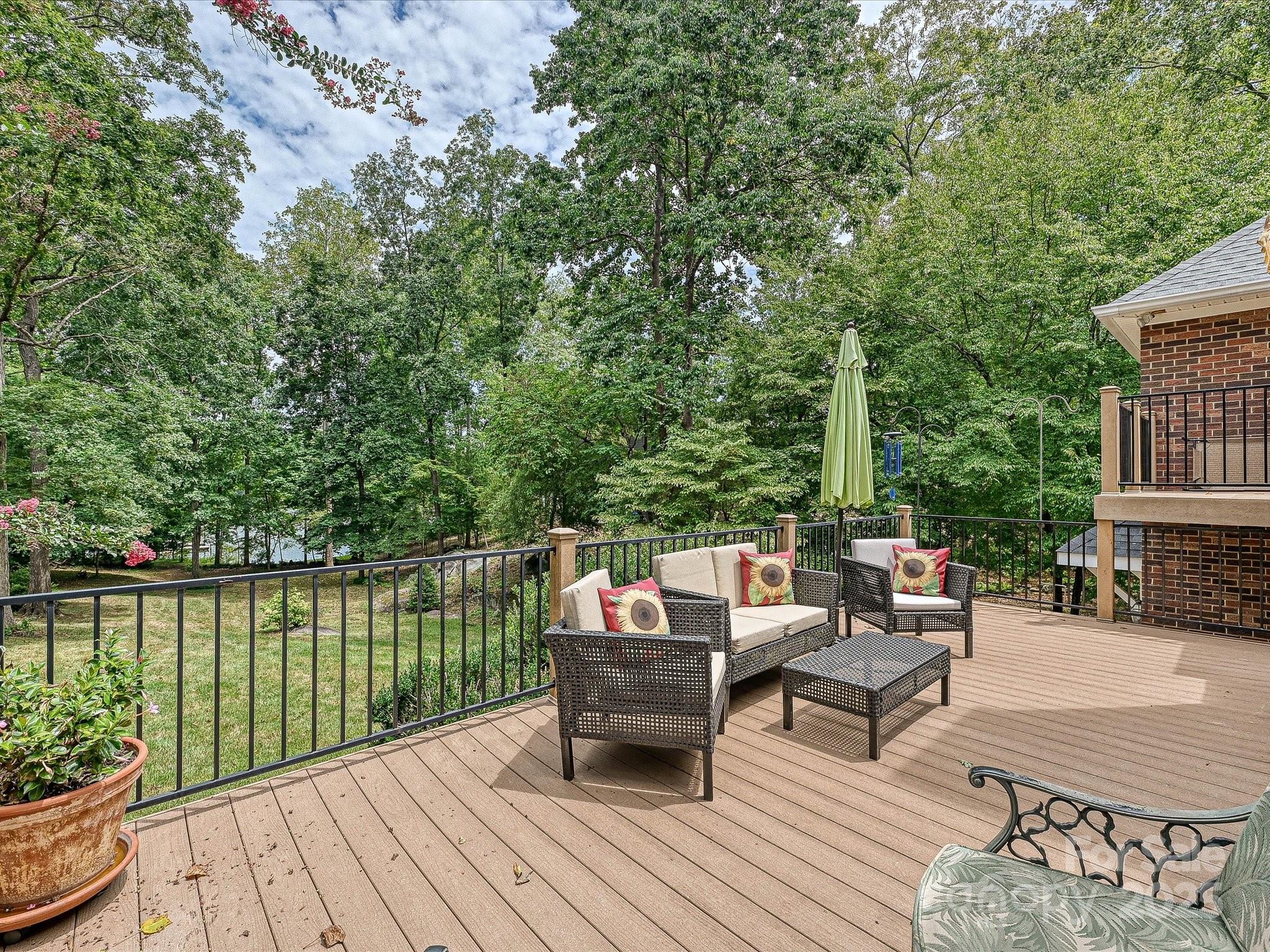 Photo 26 of 11902 Mountain Crest Circle, Charlotte, NC