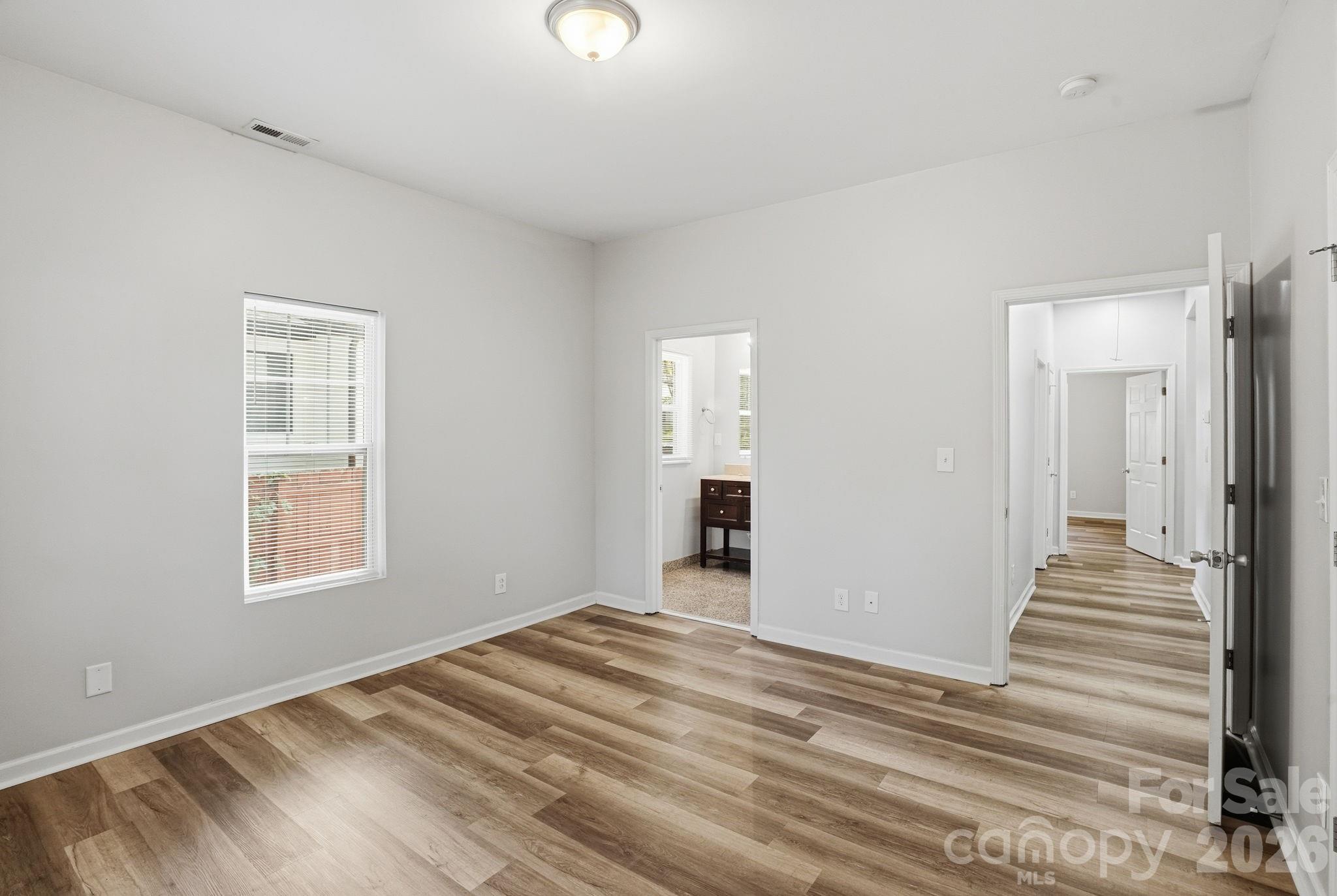 Photo 25 of 4514 Wildwood Avenue, Charlotte, NC
