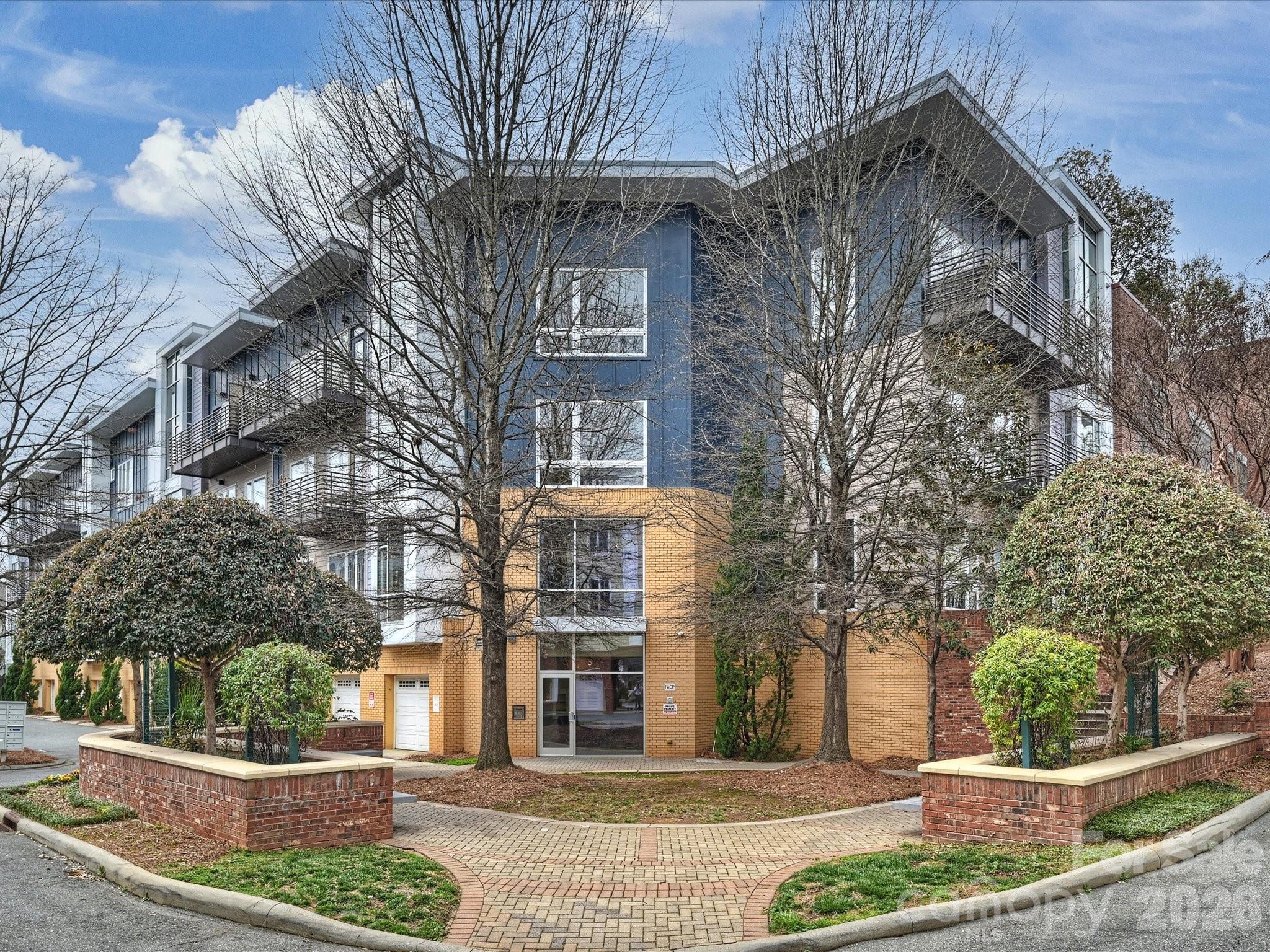 Photo 30 of 2200 Lyndhurst Avenue102, Charlotte, NC