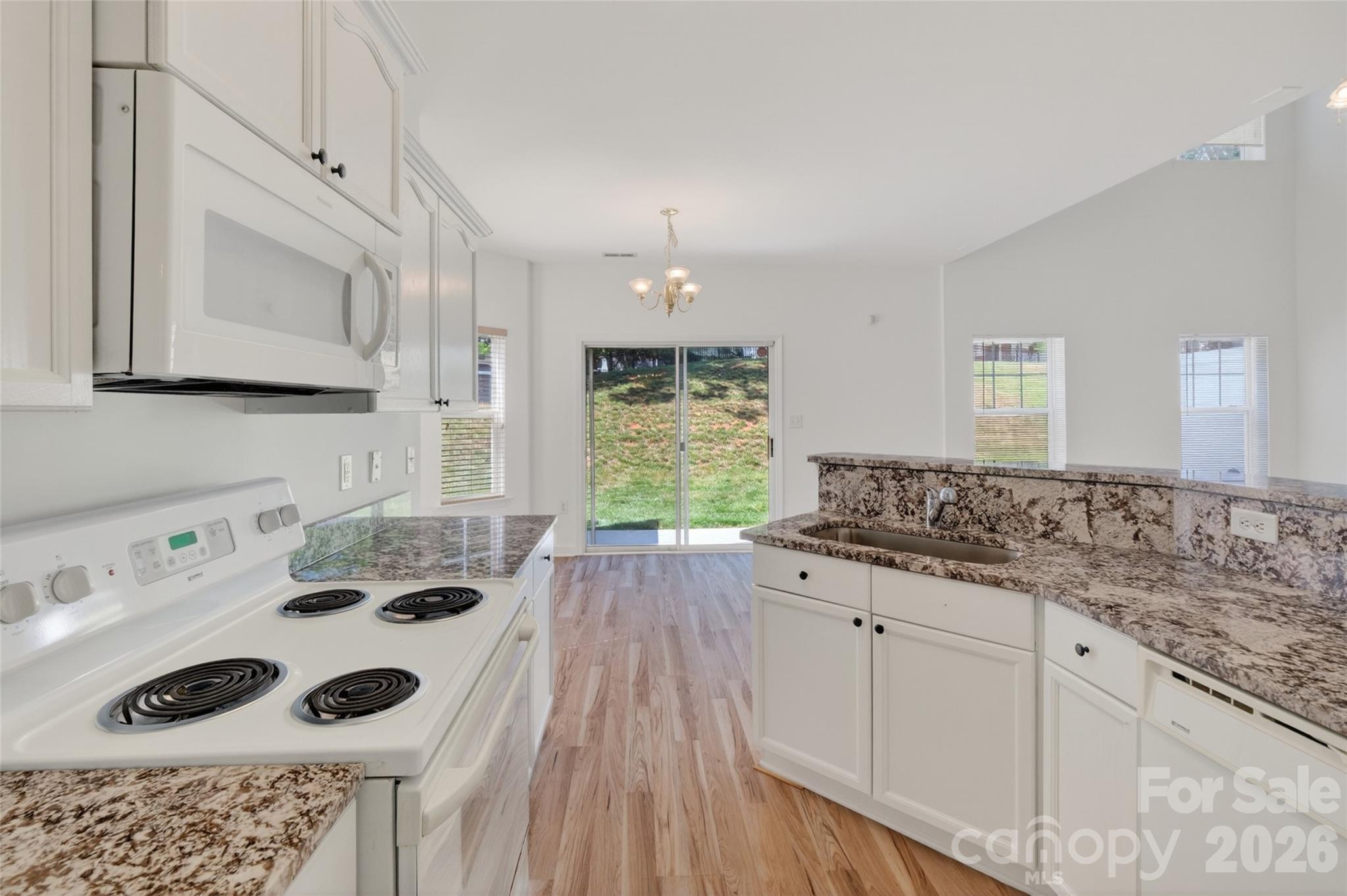 336 Doughton Lane, Charlotte, NC - photo 14 of 34
