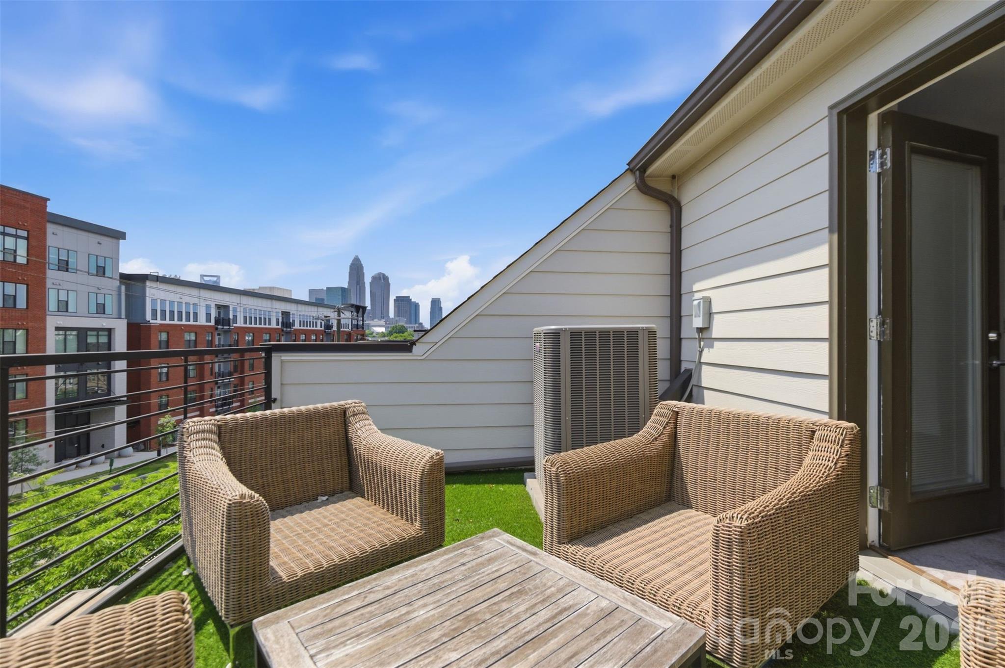 Photo 3 of 18005 Nolita Lane, Charlotte, NC