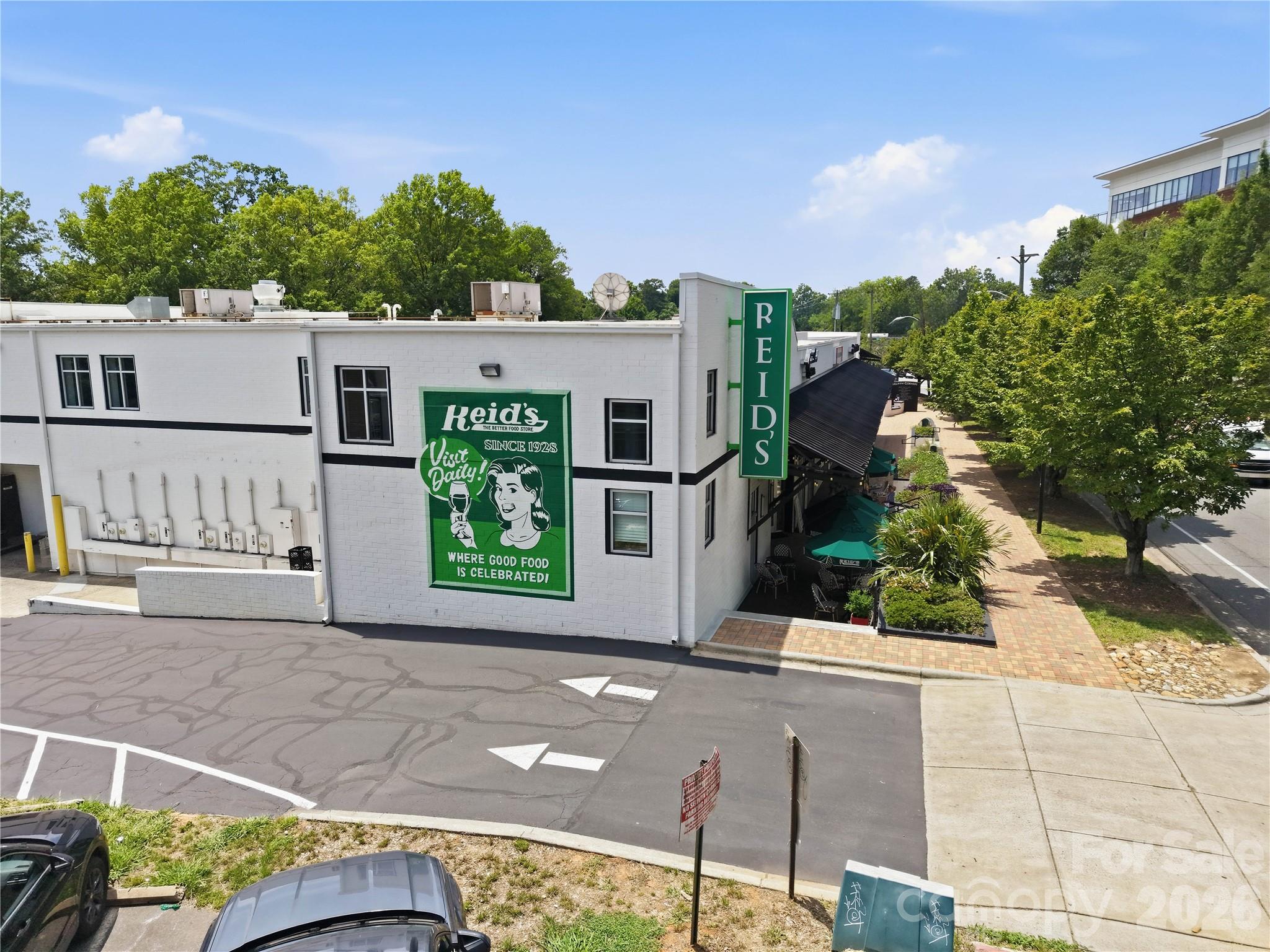 Photo 38 of 2946 Selwyn Avenue112, Charlotte, NC